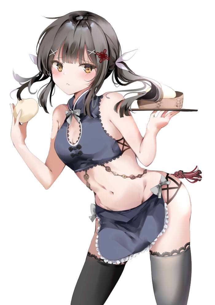 Miyu brought steam buns | Scrolller