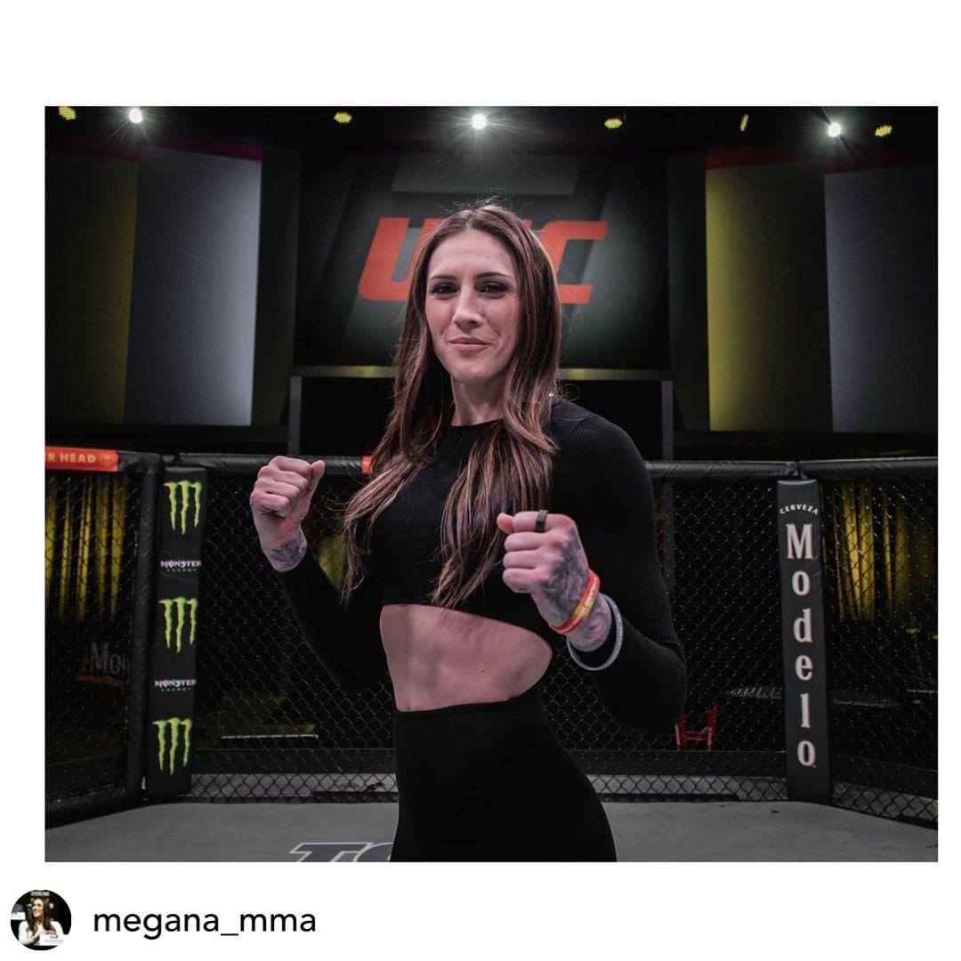 MMA Free Agent Megan Anderson | Scrolller