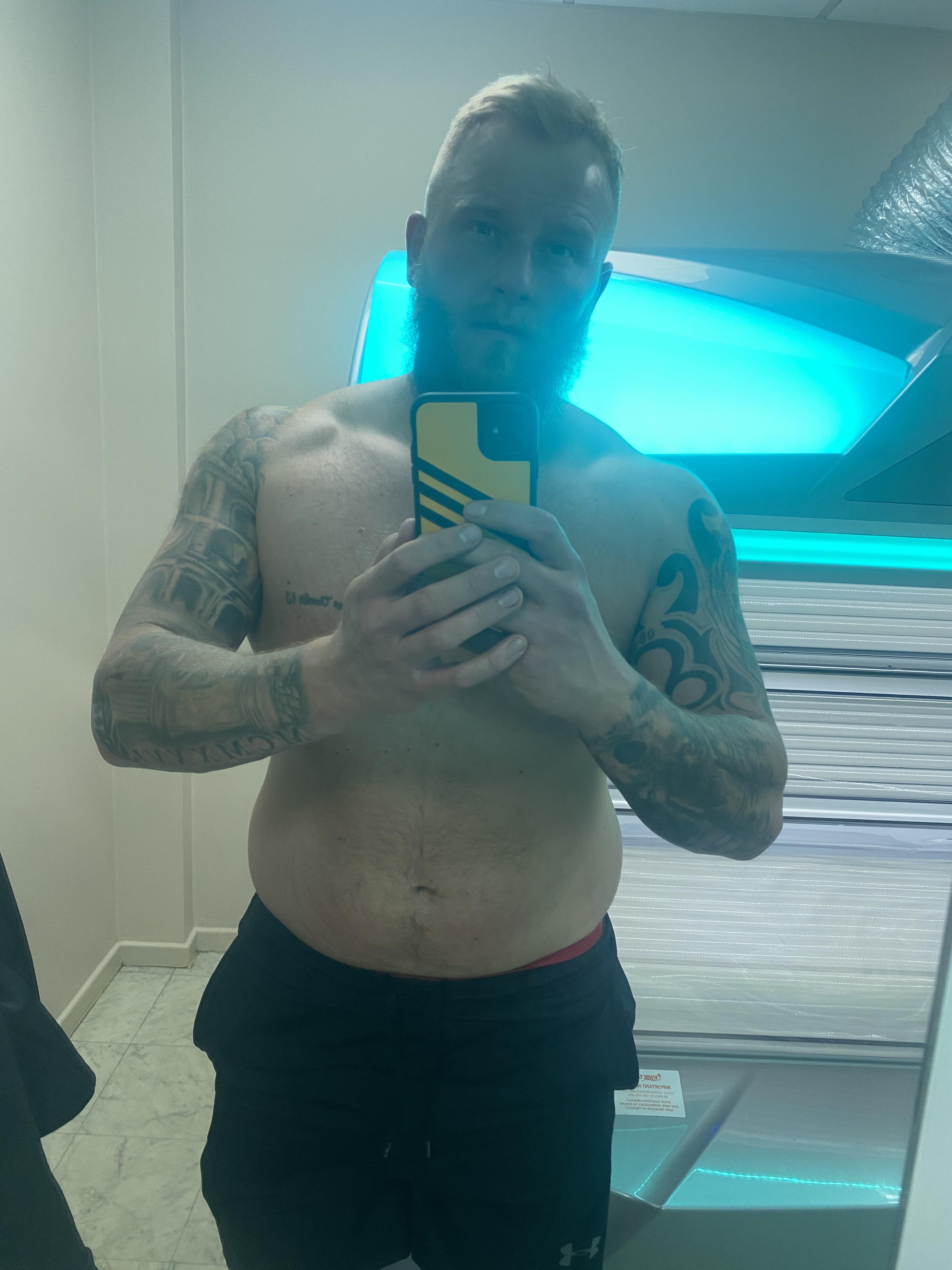 Afternoon 😉 | Scrolller