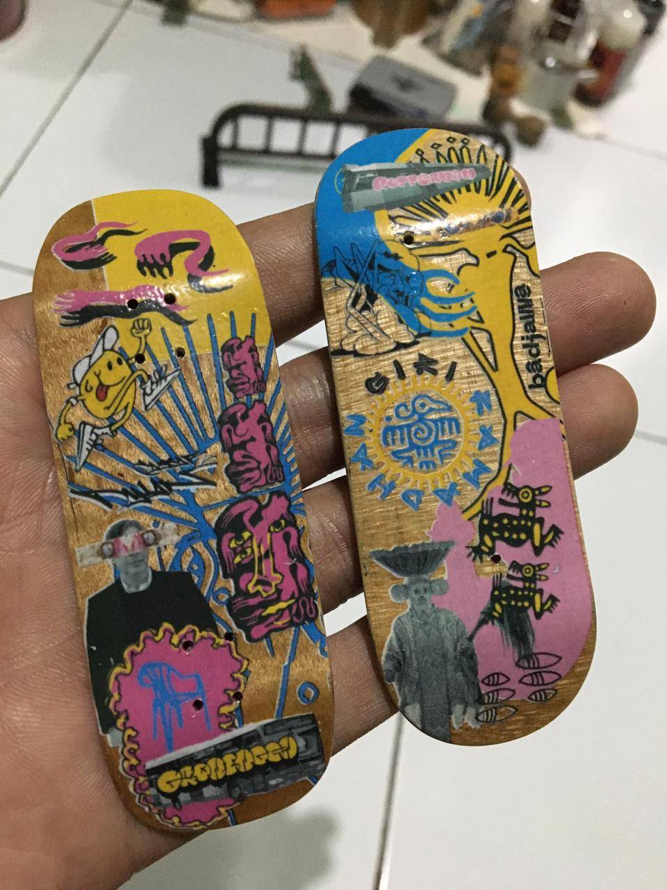 More custom decks! | Scrolller