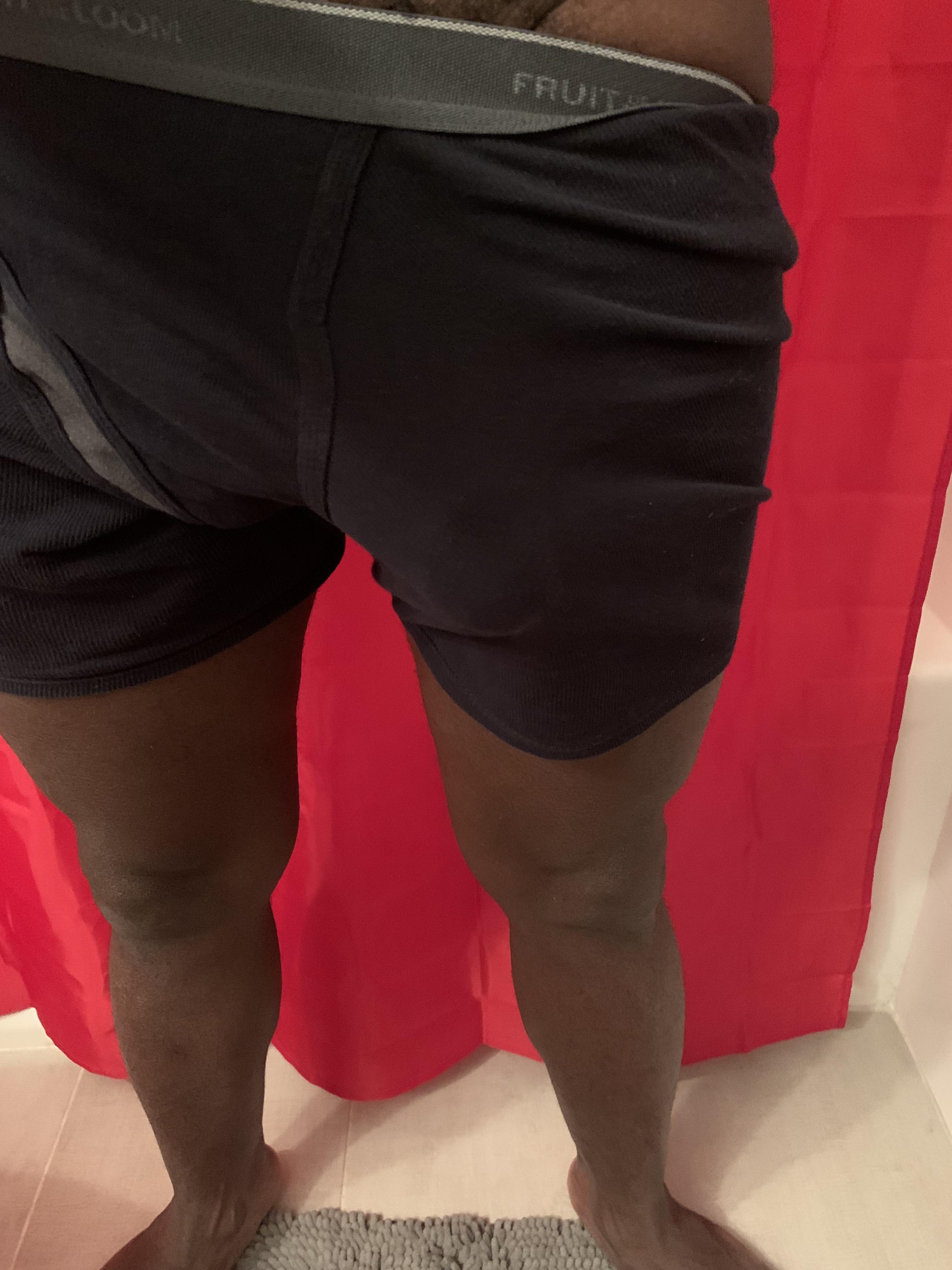 Morning bulge for your 👄 | Scrolller