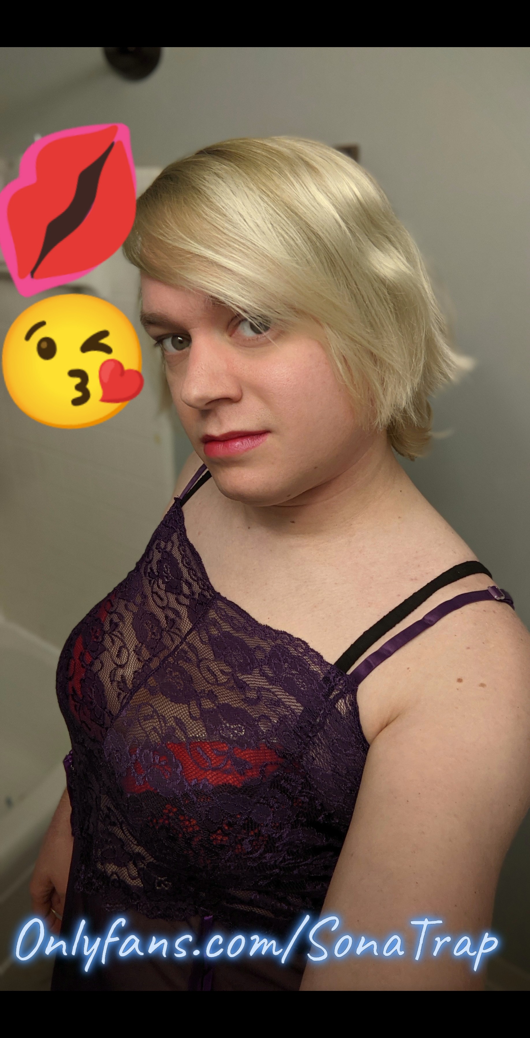 Morning cutie! Why am I still dressed? 💖 | Scrolller