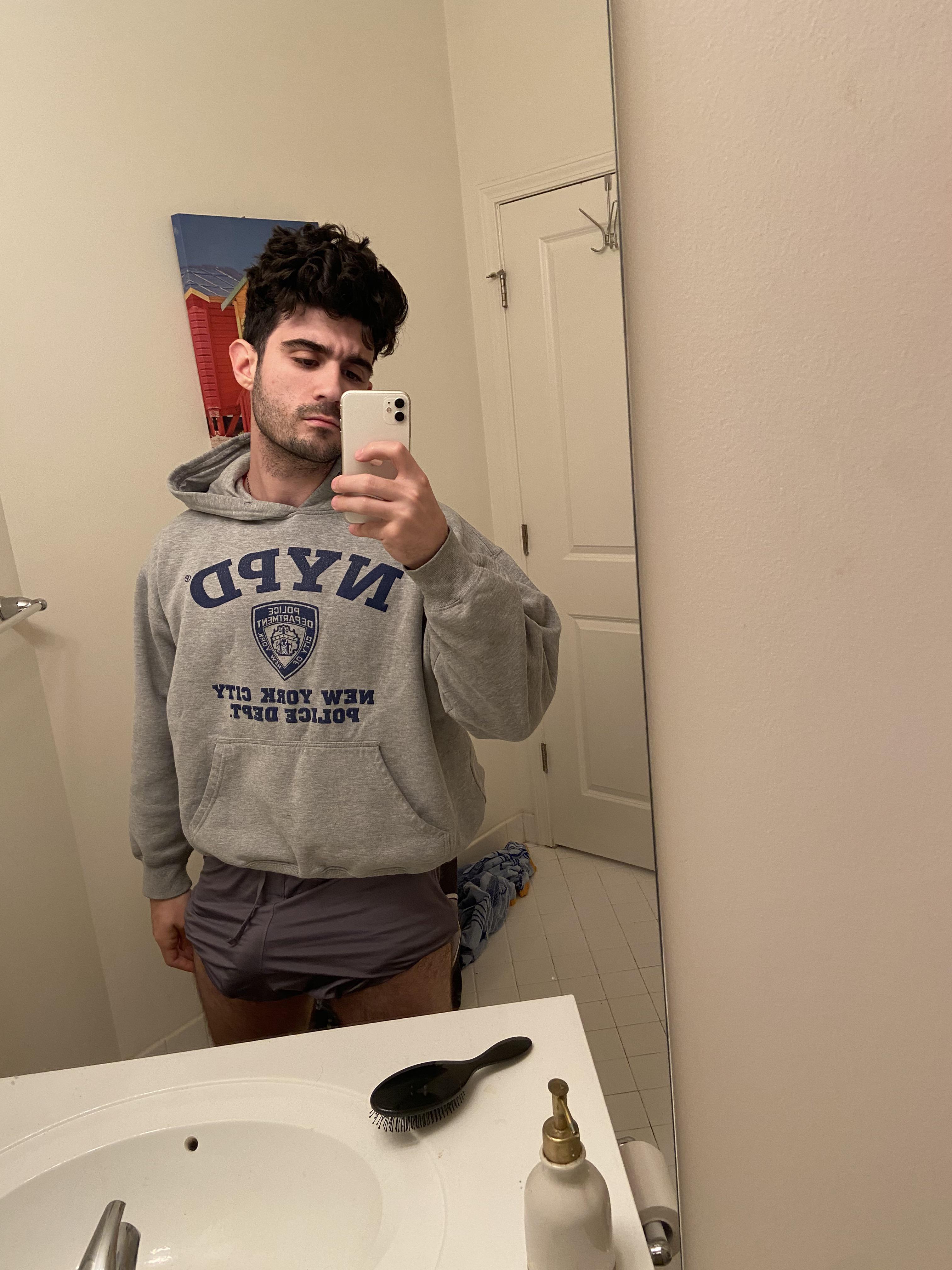 Hi how ya doin | Scrolller