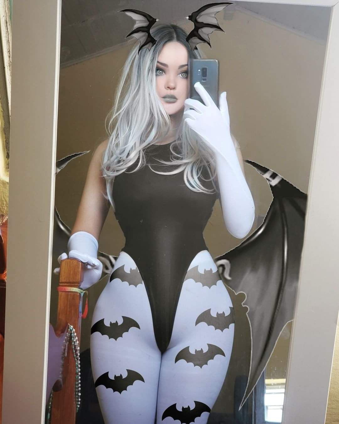 Morrigan selfie... | Scrolller