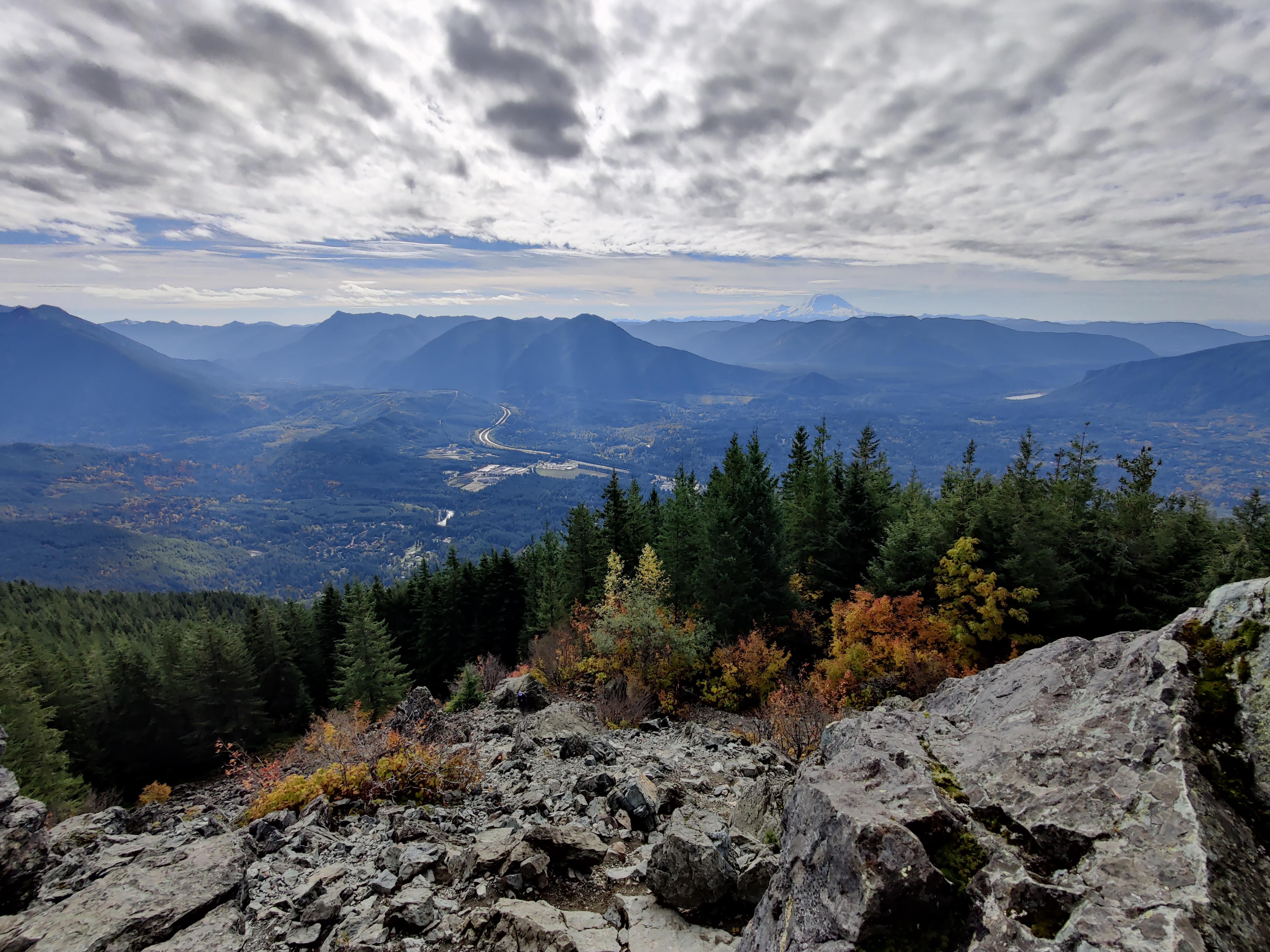 Mount Rainier from Mount Si | Scrolller