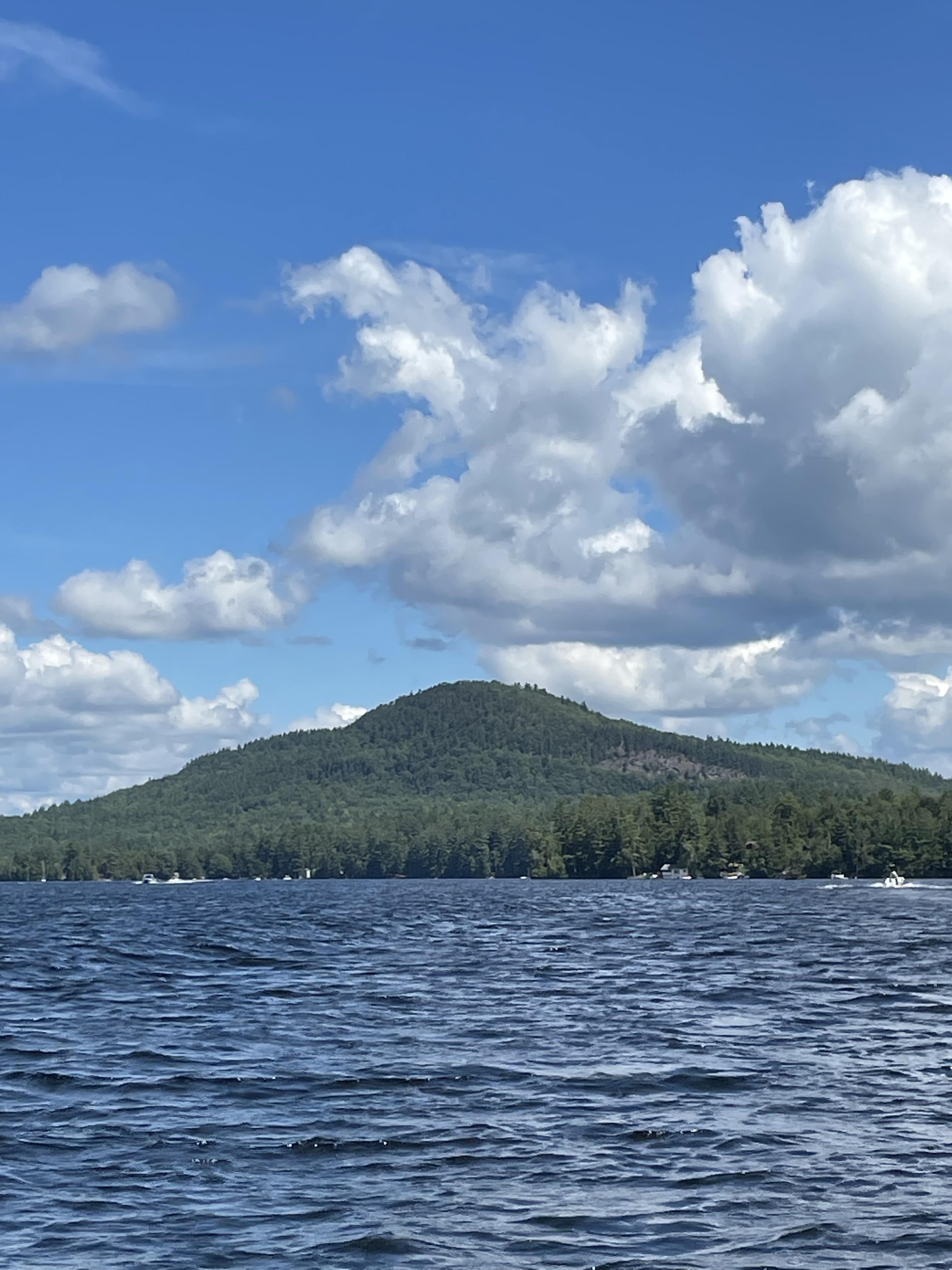 Mountain under the clouds | Scrolller