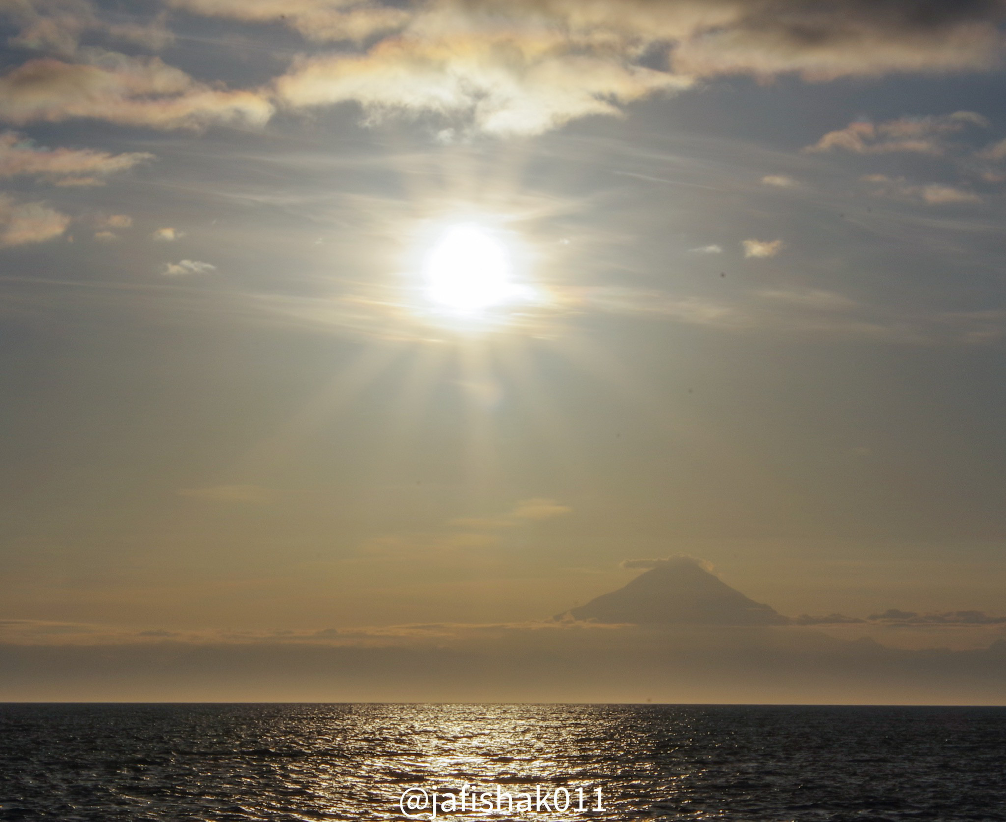 Mt. Redoubt, Cook Inlet AK | Scrolller