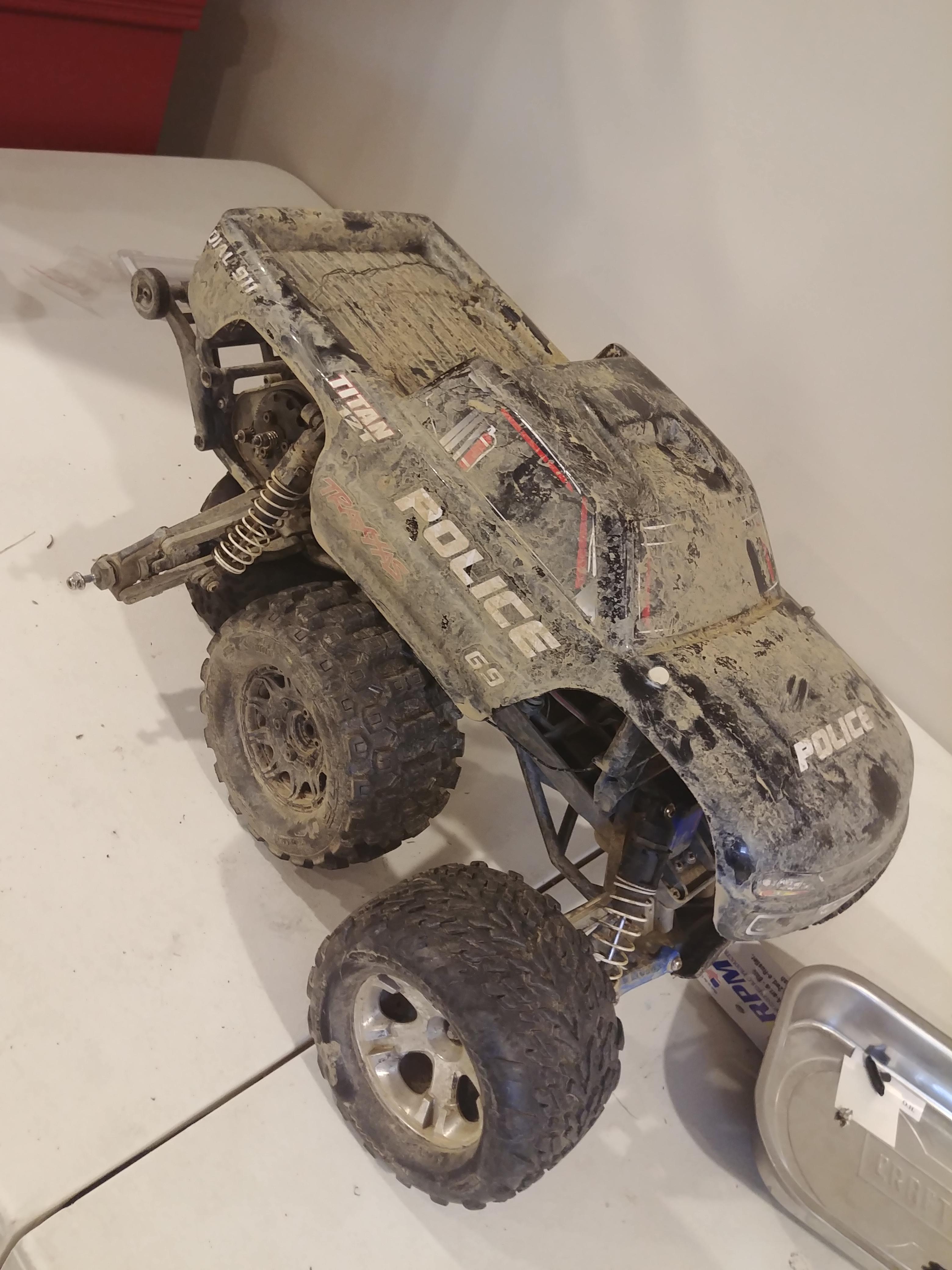 Mud is fun (: | Scrolller