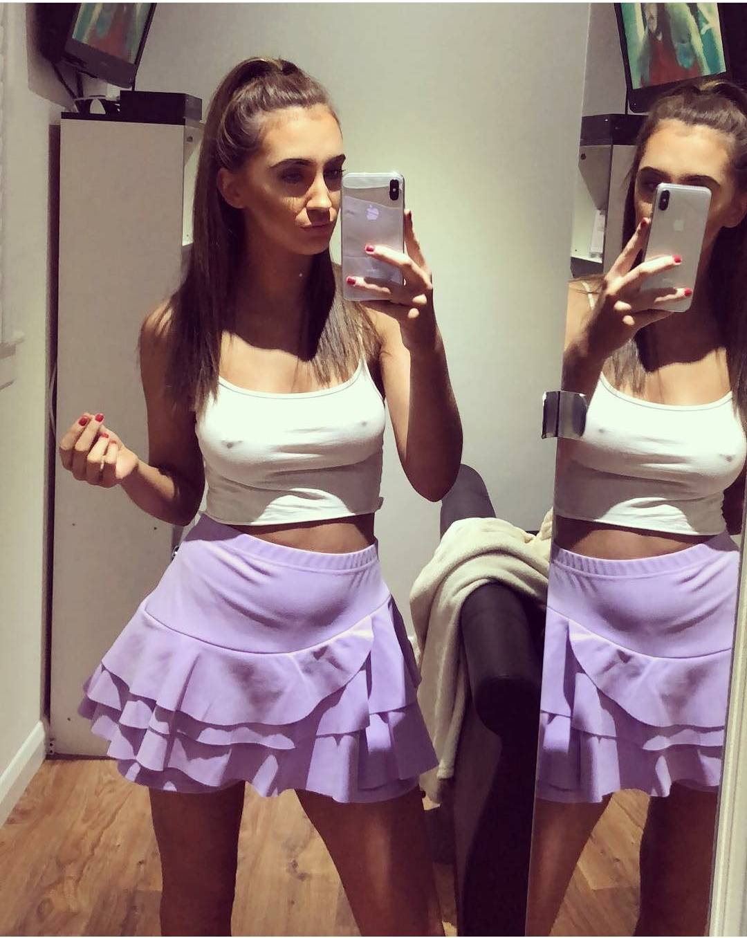 Must be cold | Scrolller