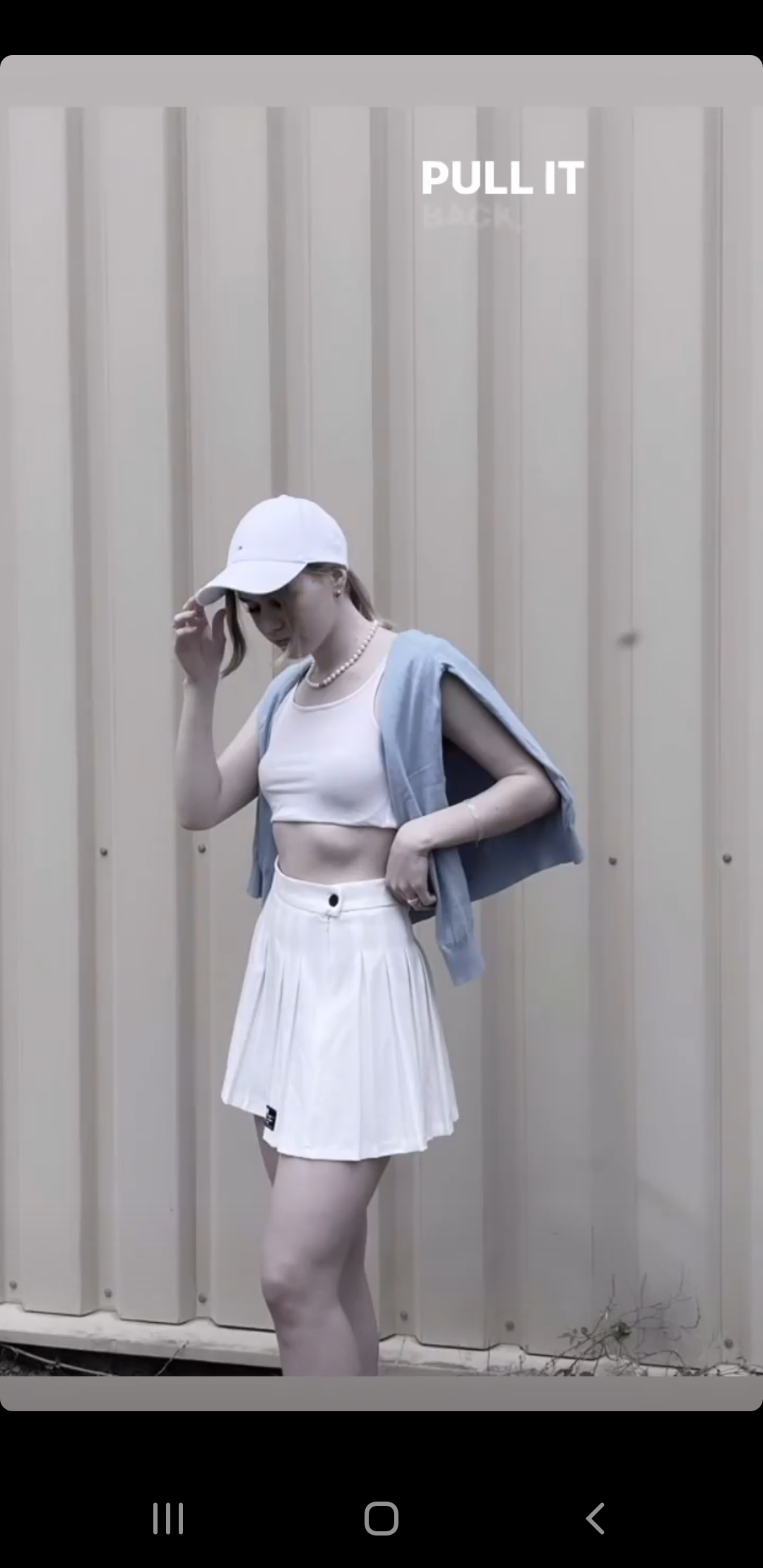 My 18 yo sis here | Scrolller