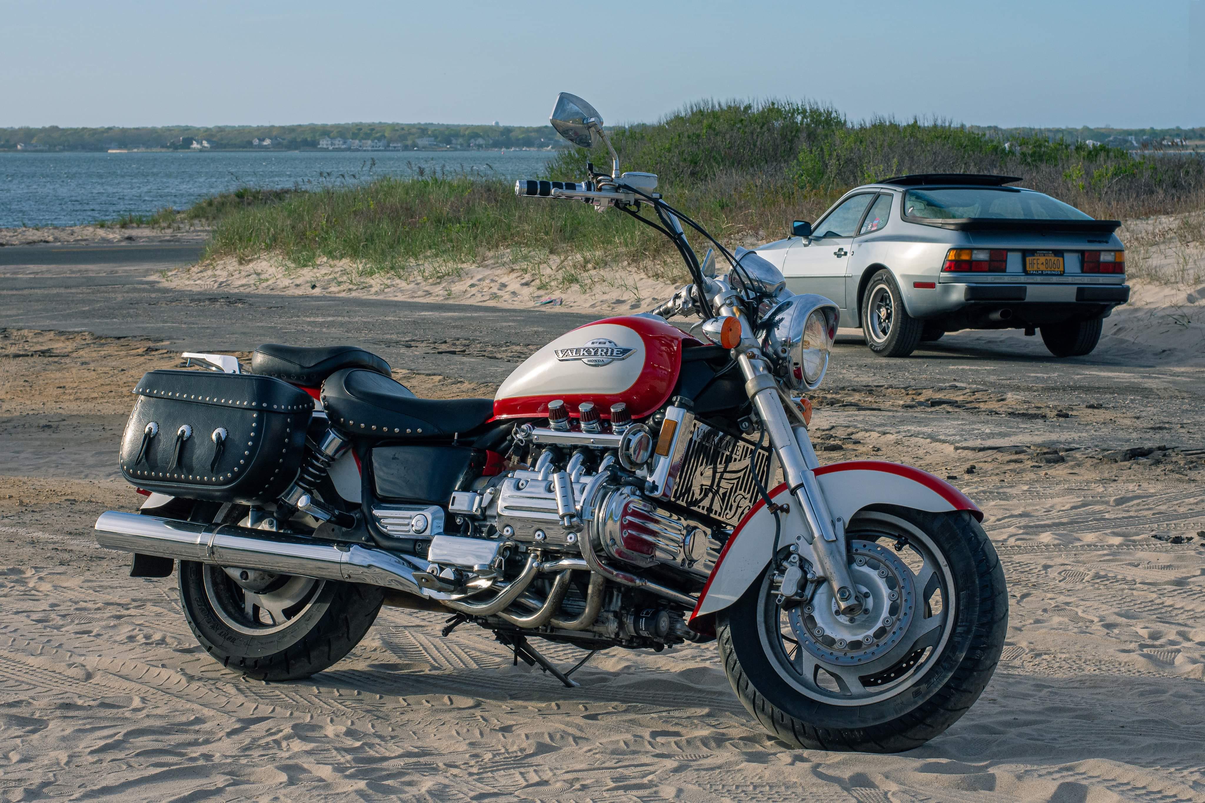 My 1997 Honda Valkyrie! | Scrolller