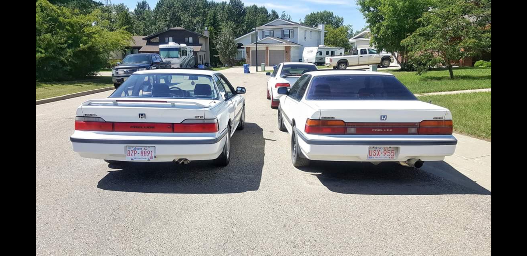 My 91' Prelude (left) vs. 88' Prelude (right). Showing the rear end facelift of the 3rd gen ...
