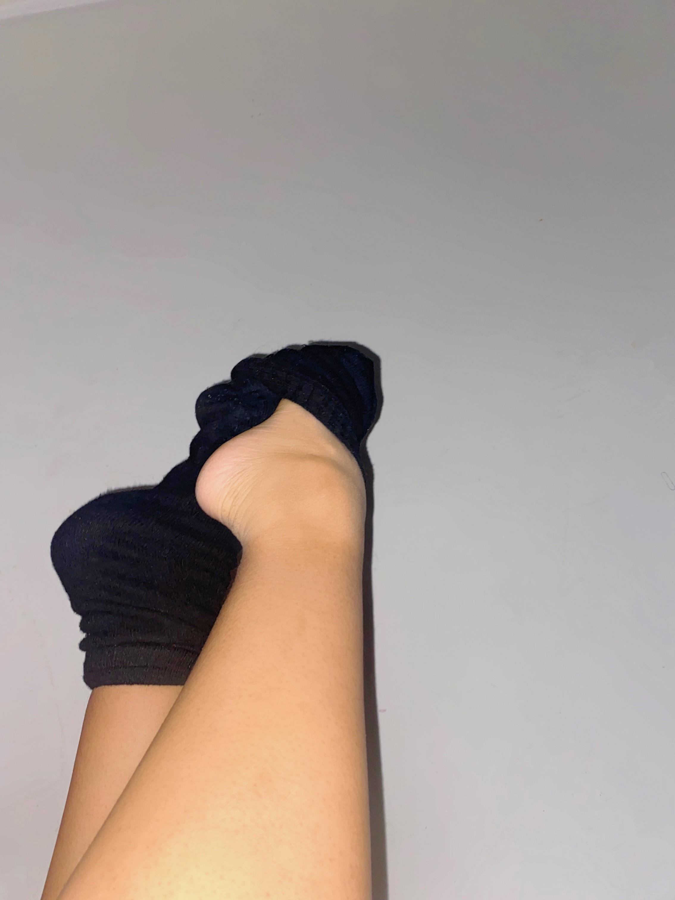 My ankles are pretty | Scrolller