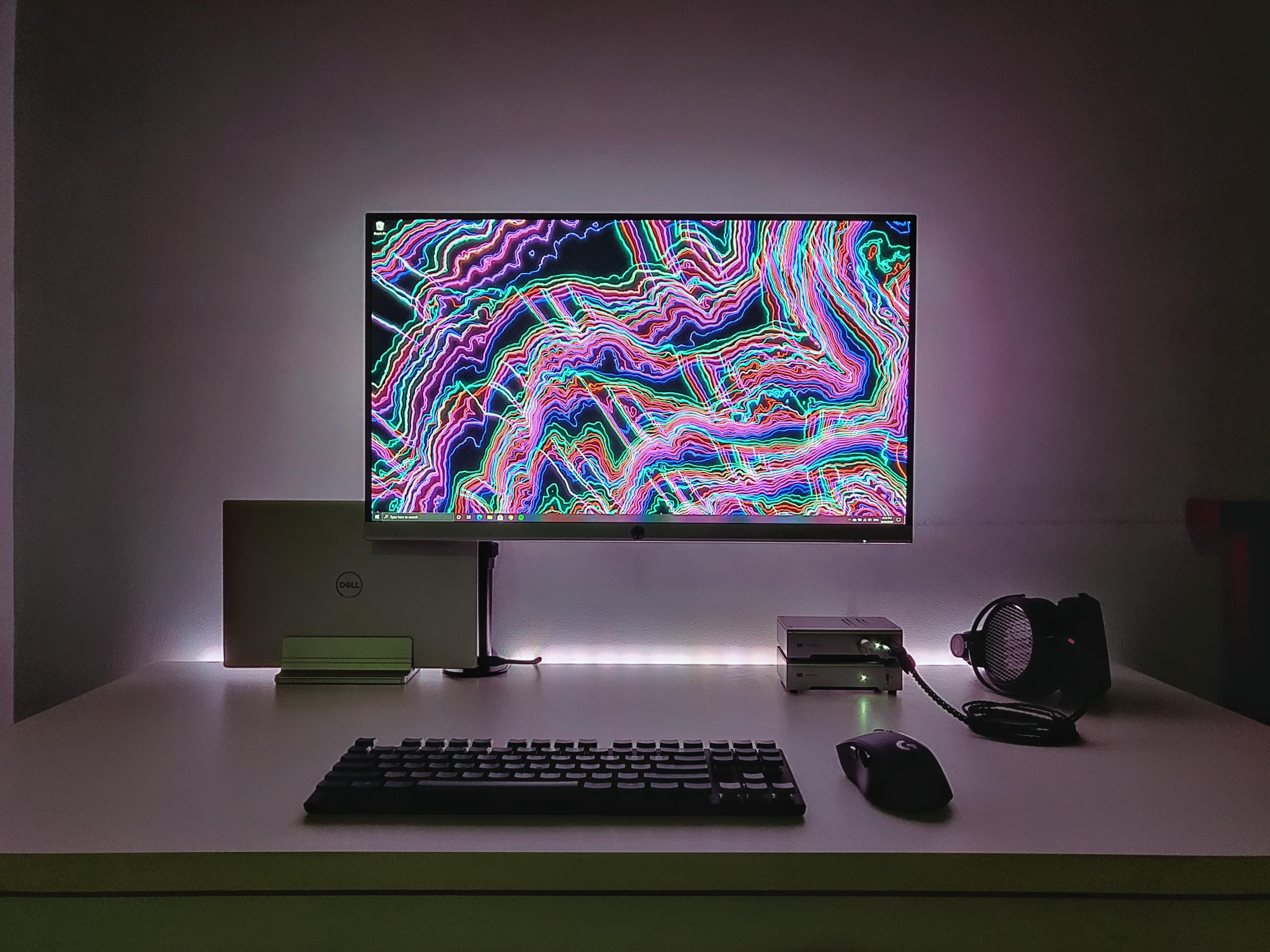 My attempt on minimalism | Scrolller