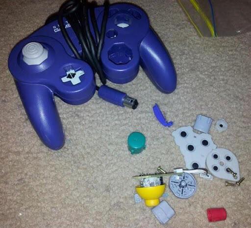 My controller after fighting DK | Scrolller