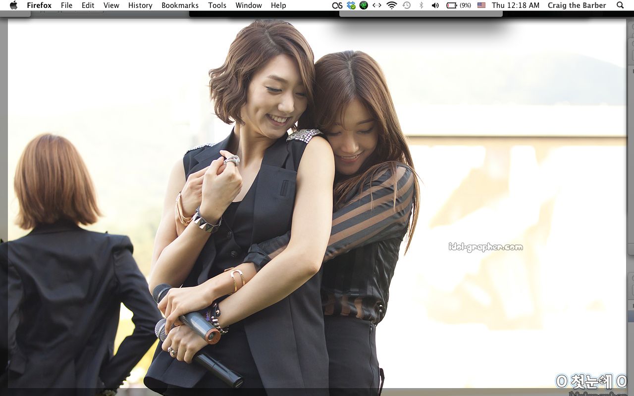 My current desktop. | Scrolller