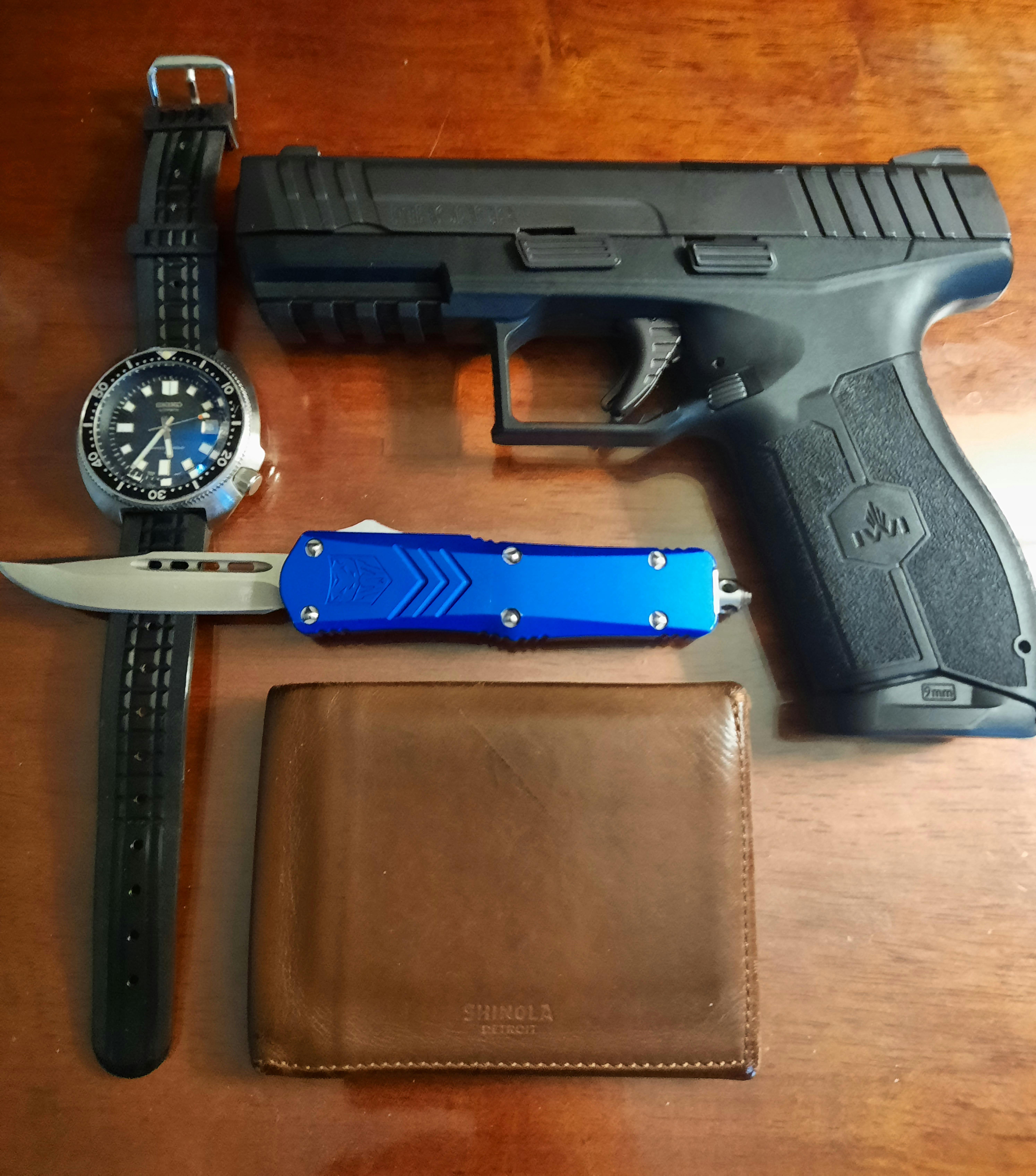 My current edc load out. | Scrolller