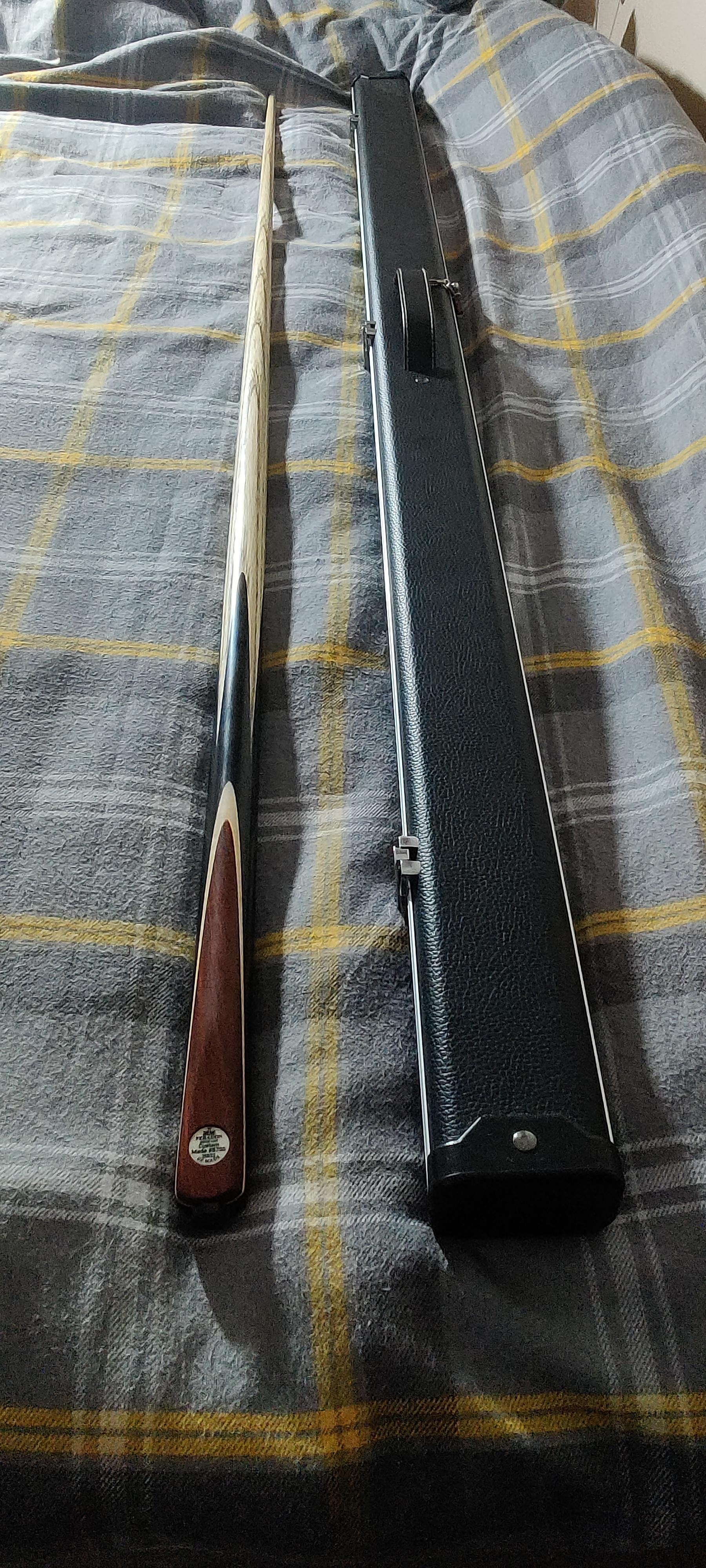 My custom Peradon pool cue | Scrolller