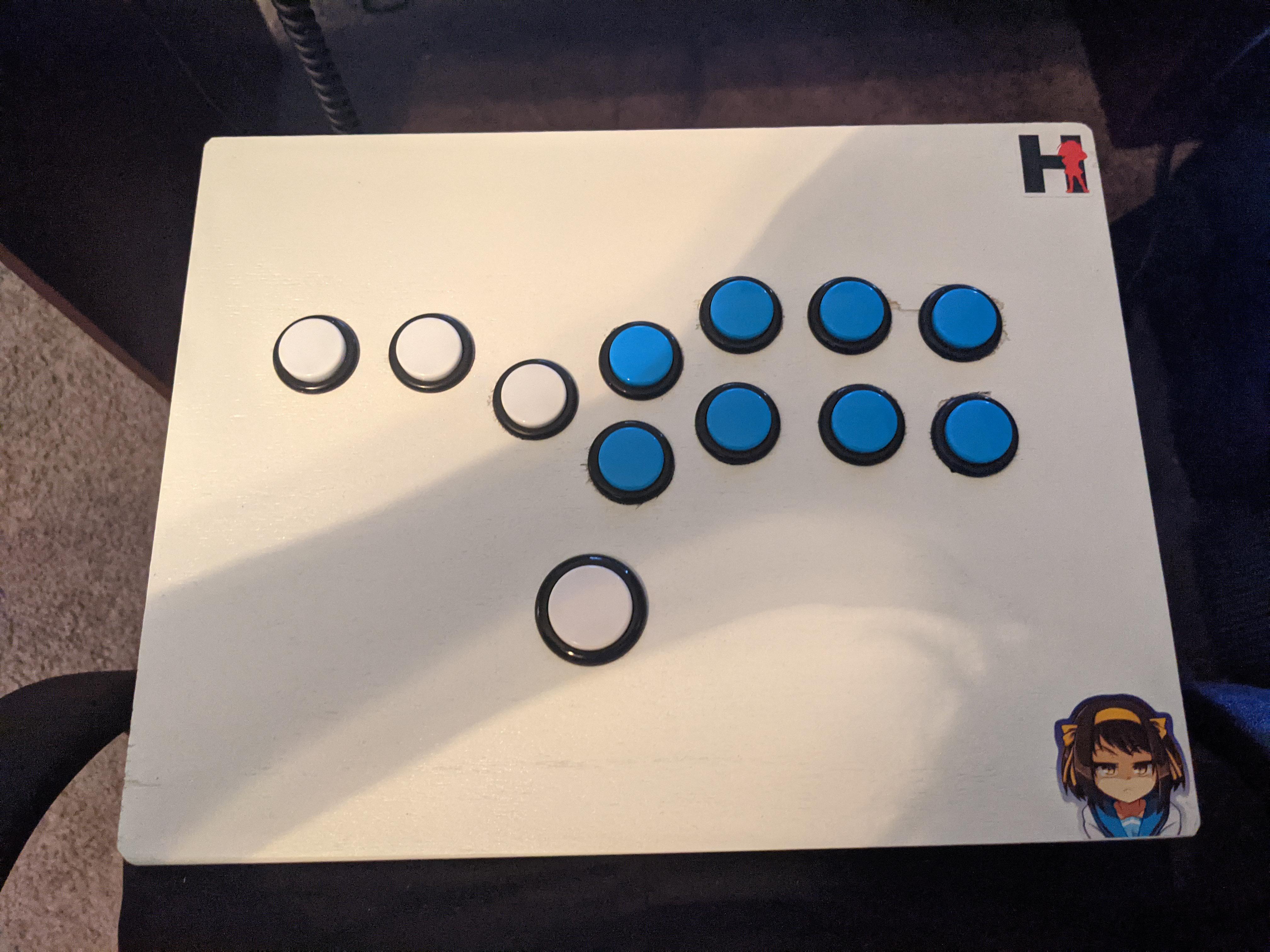 My DIY Hitbox! | Scrolller
