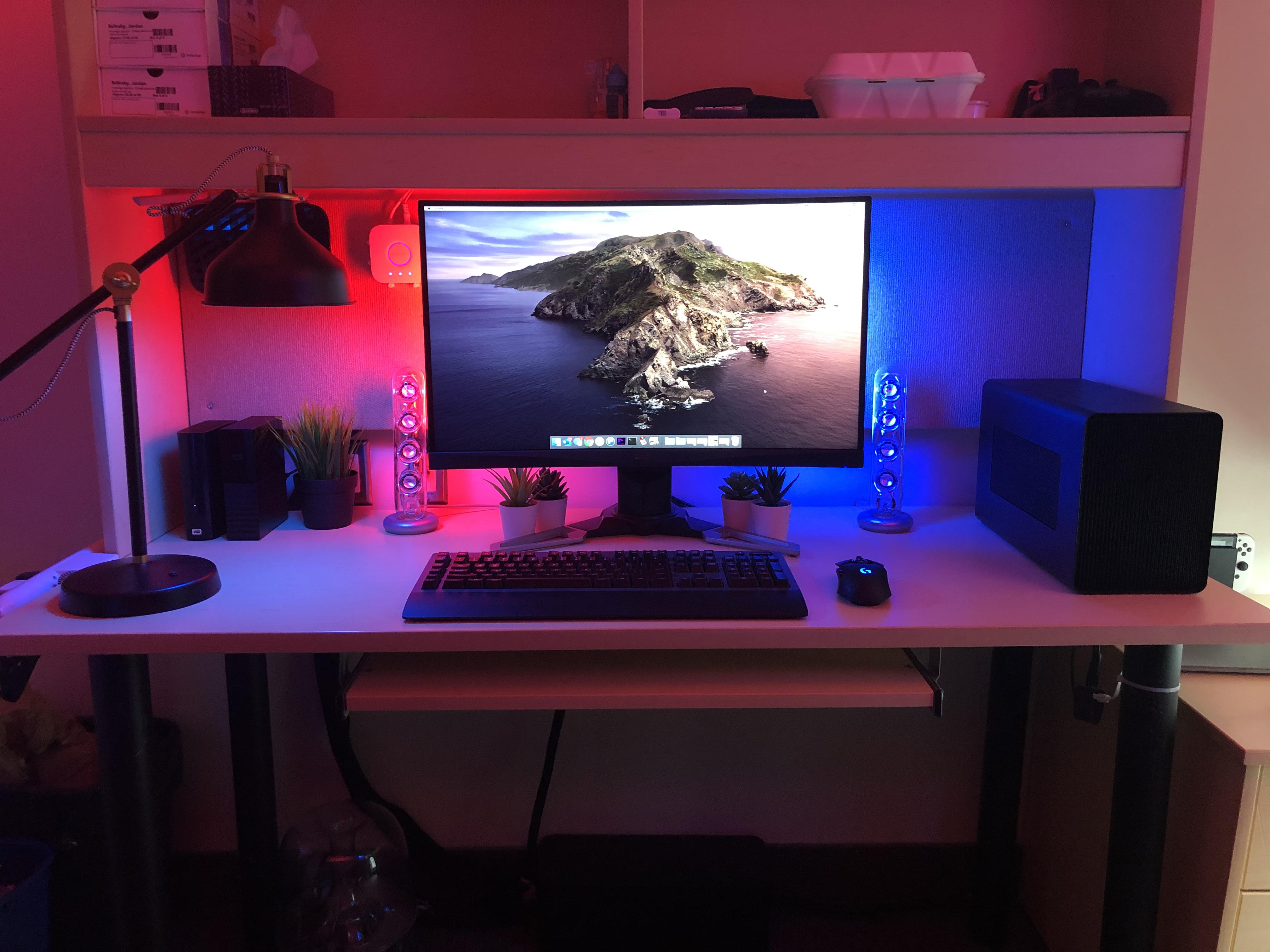 My dorm room setup with my Razer Core X and Vega 56 | Scrolller
