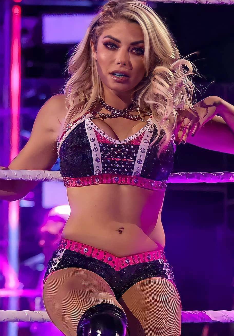 Alexa Bliss | Scrolller