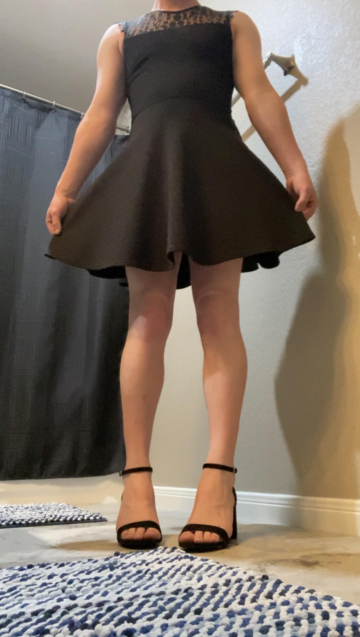 My favorite dress currently! | Scrolller