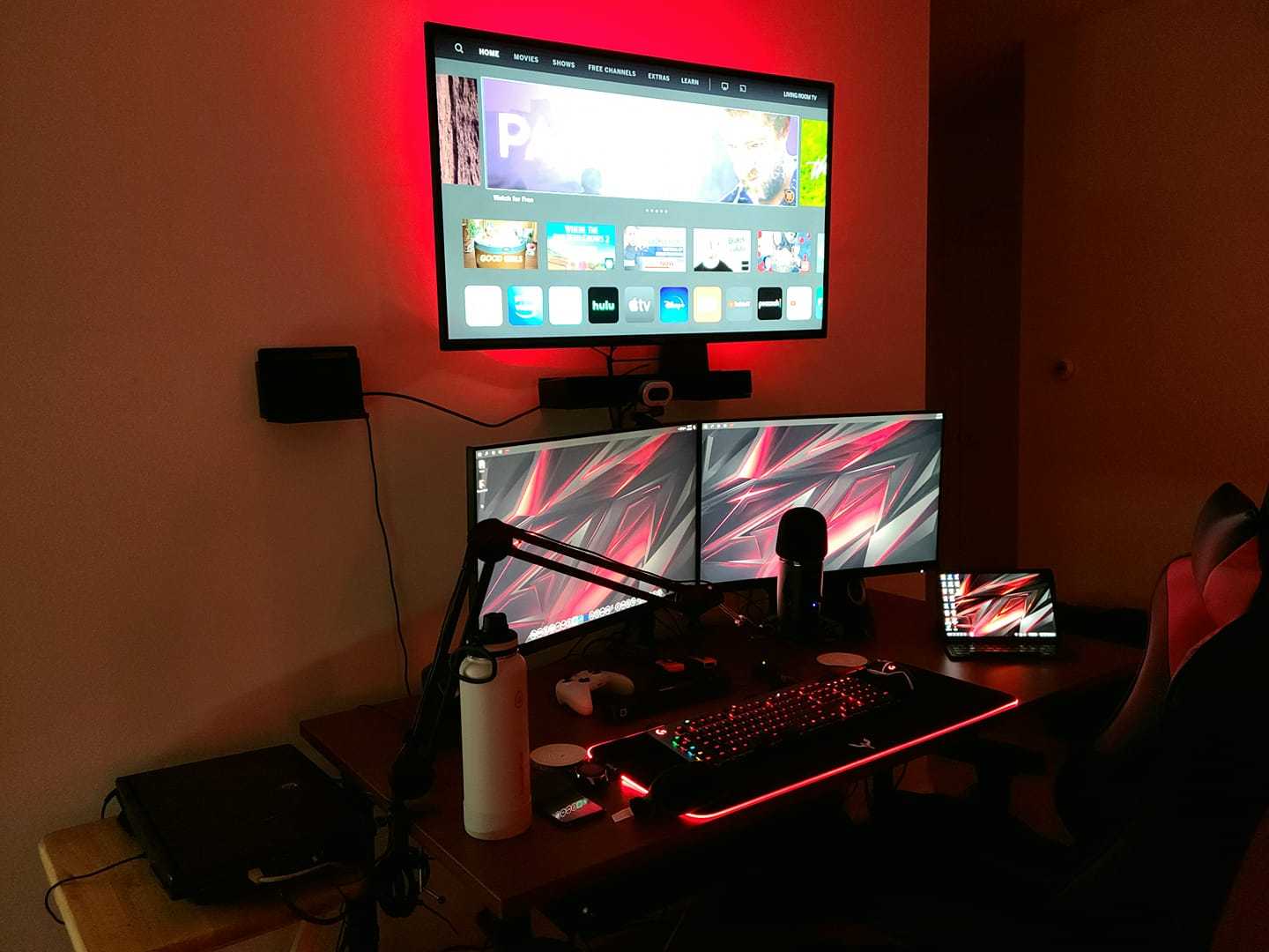 My finished streaming setup as of 2021. | Scrolller