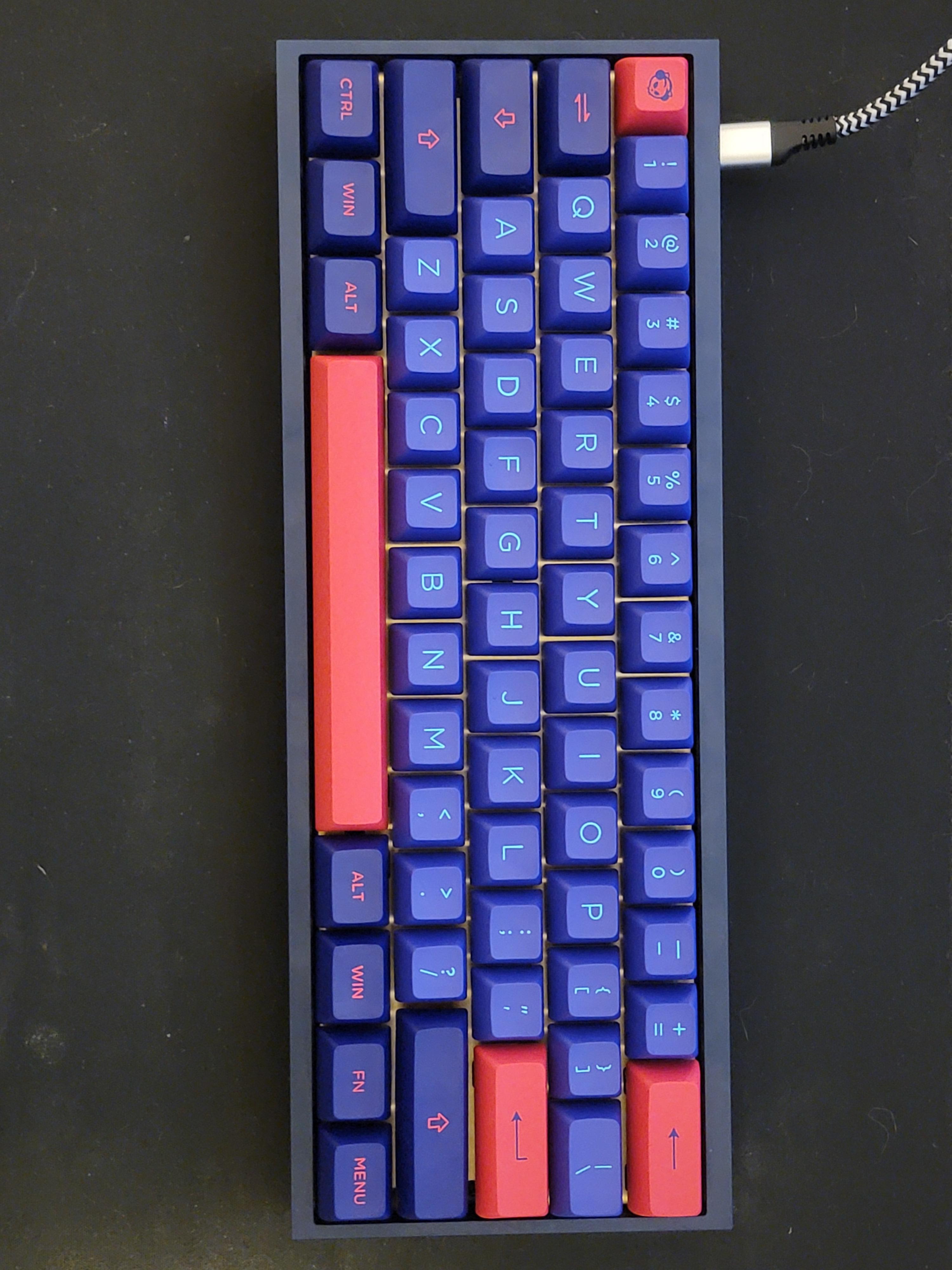 My first custom keyboard | Scrolller