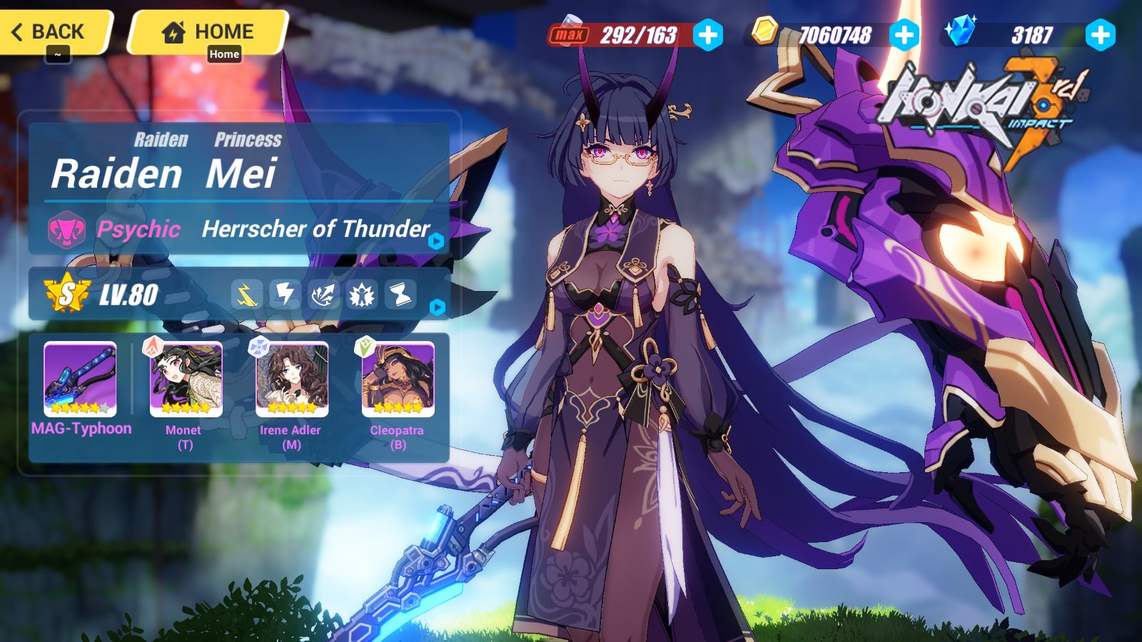 My first ever lucky pull! Only 4 pulls for HoT! I'm so happy she came home! Also, I got her ...