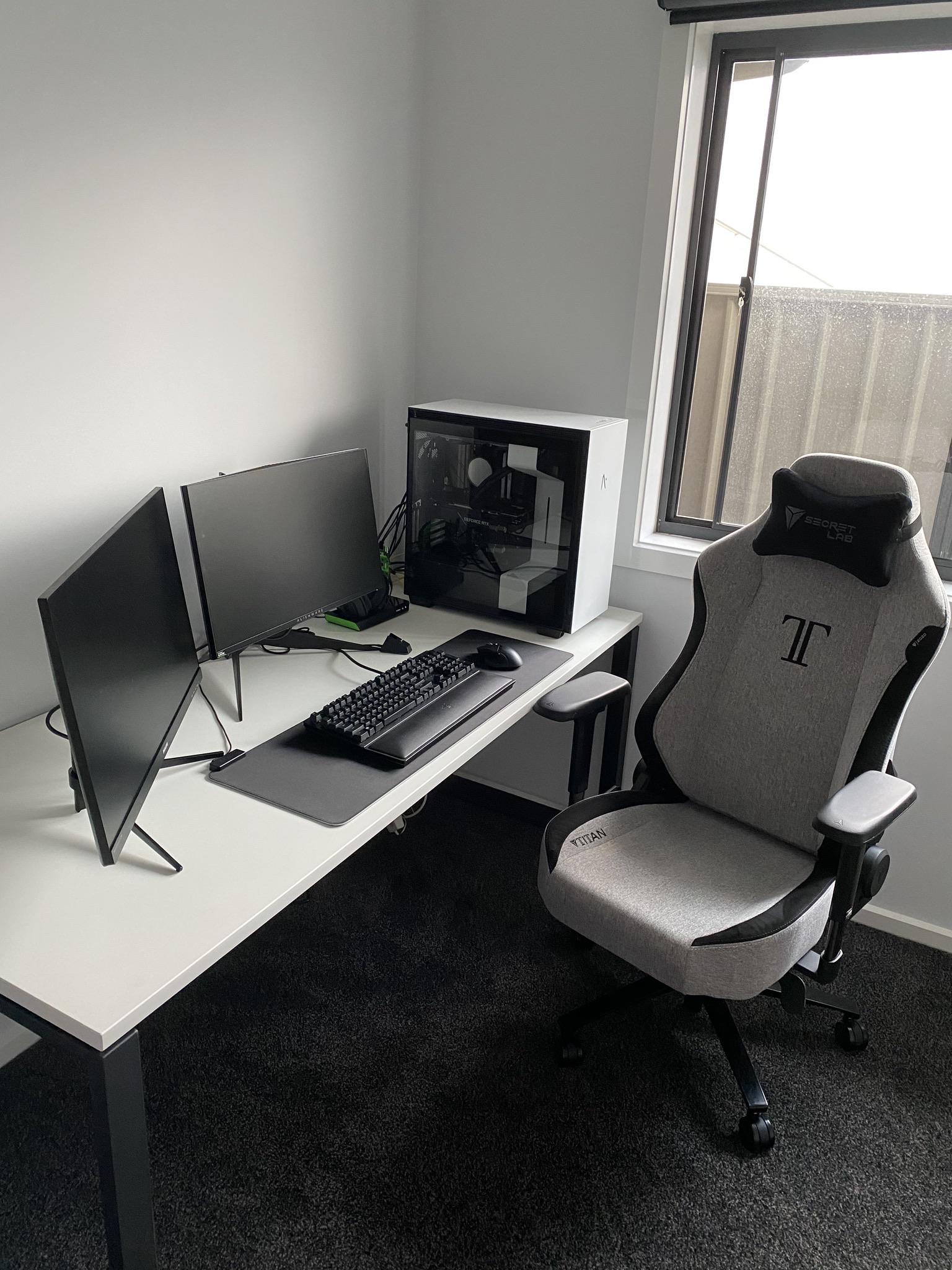 My first PC setup! | Scrolller