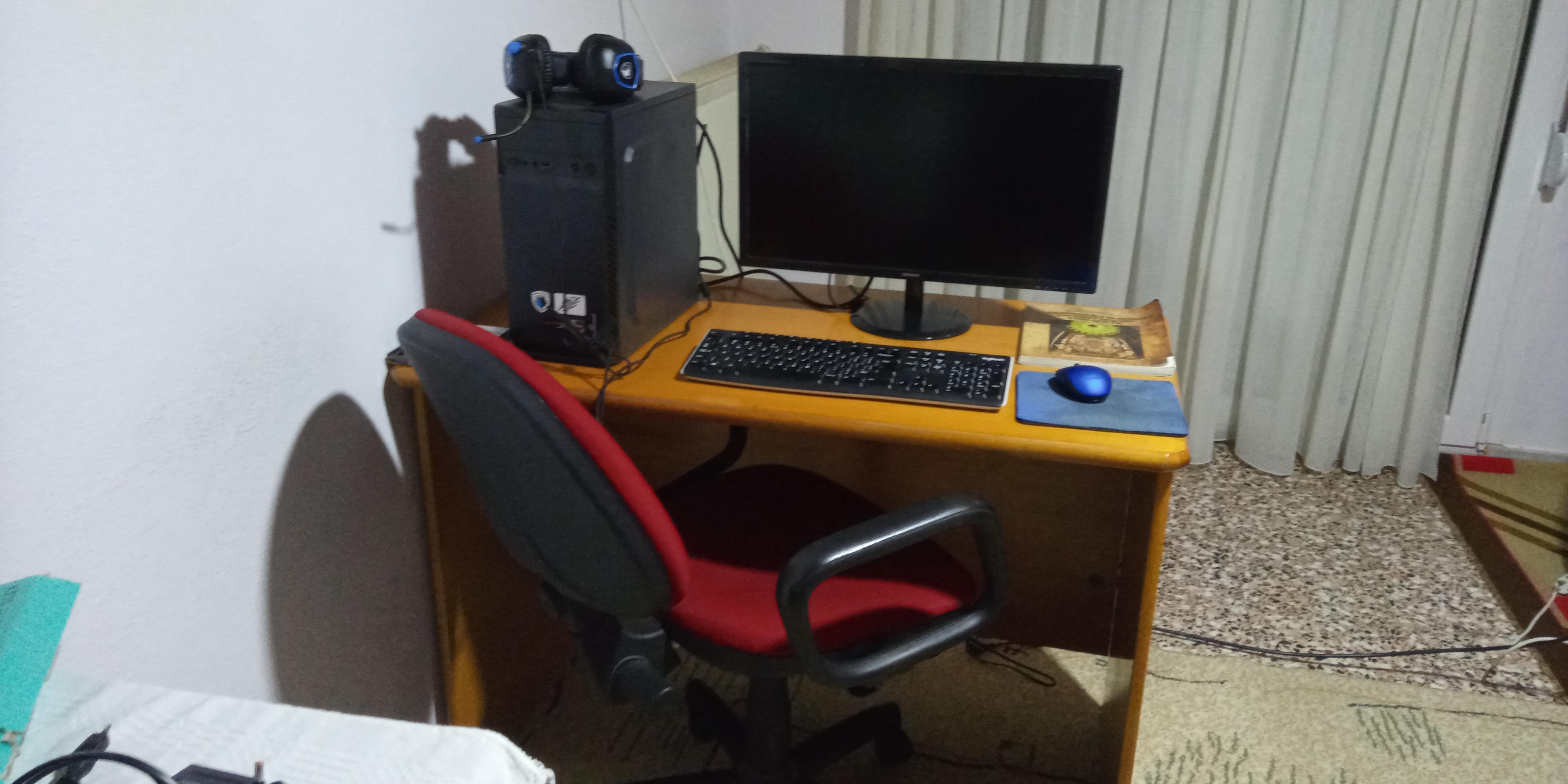 My gaming setup | Scrolller