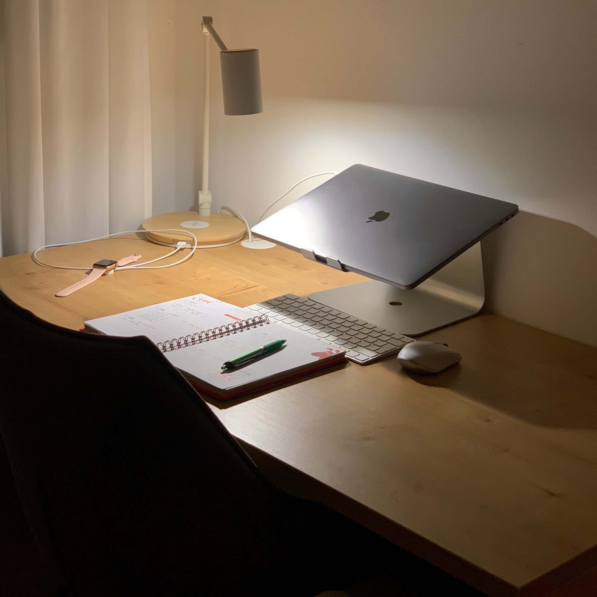 My GF’s WFH corner | Scrolller