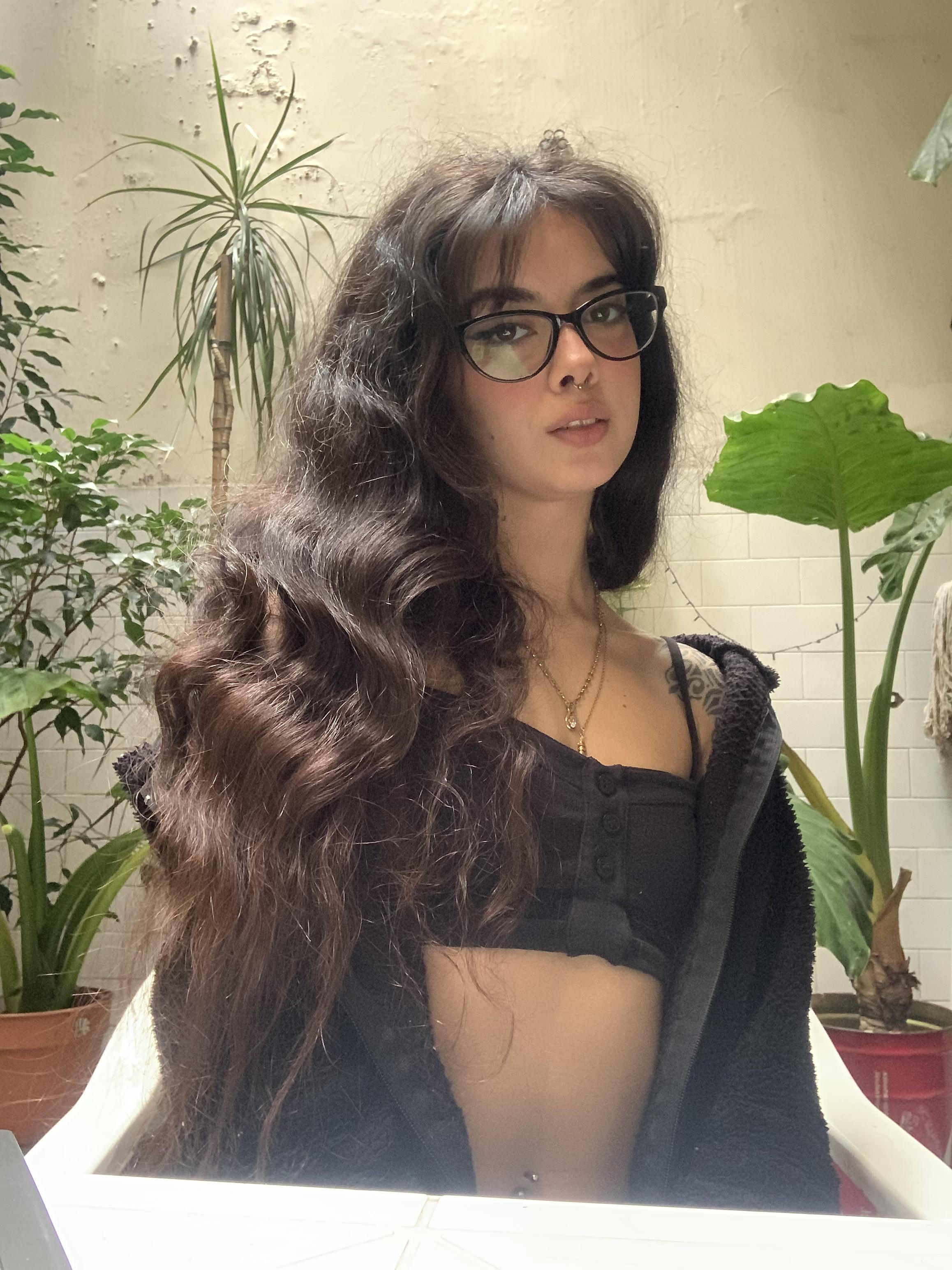 my glasses always feel weird but this sub makes me feel kinda cute with them 😊 | Scrolller