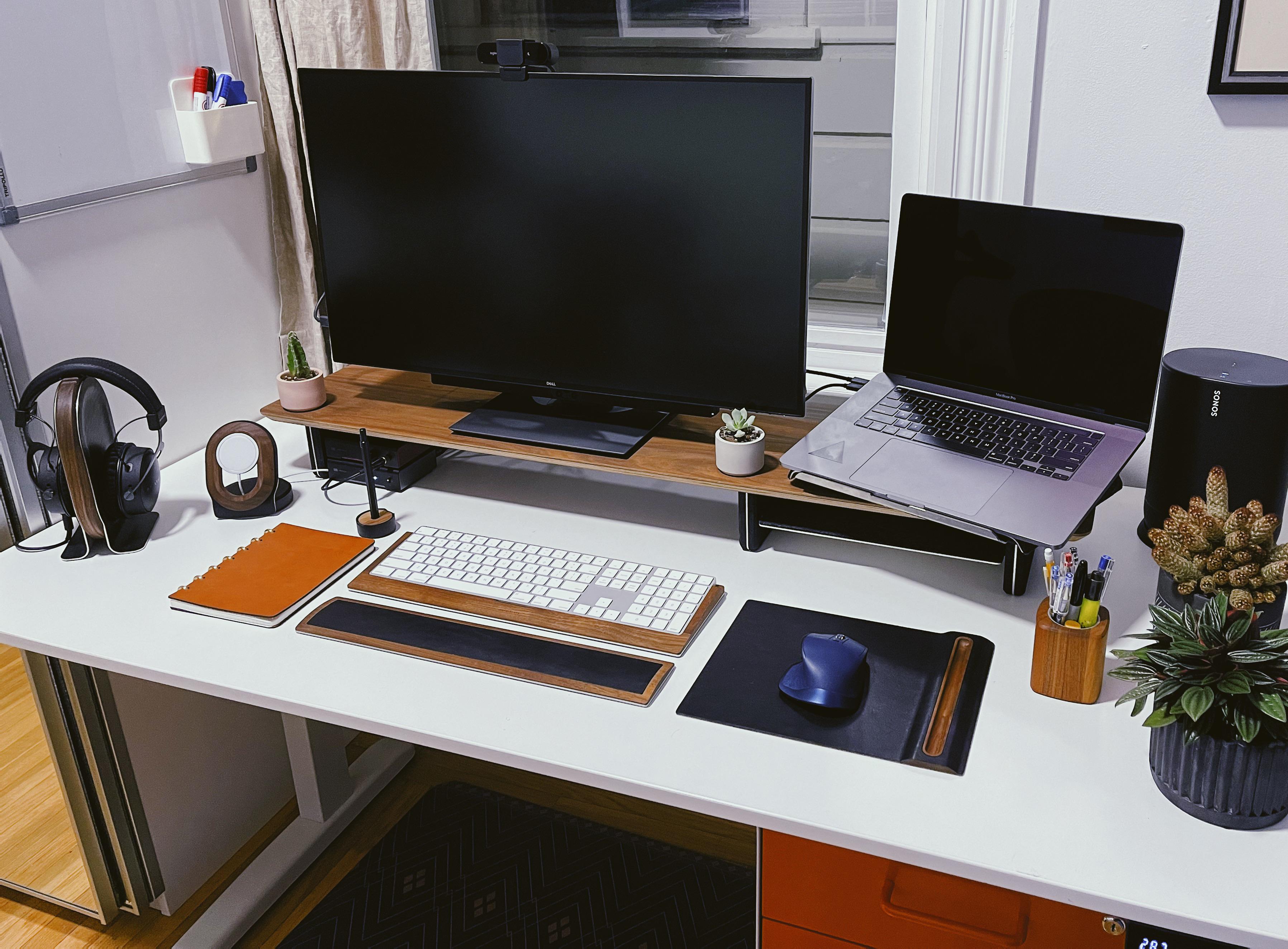 My Home Office Setup | Scrolller