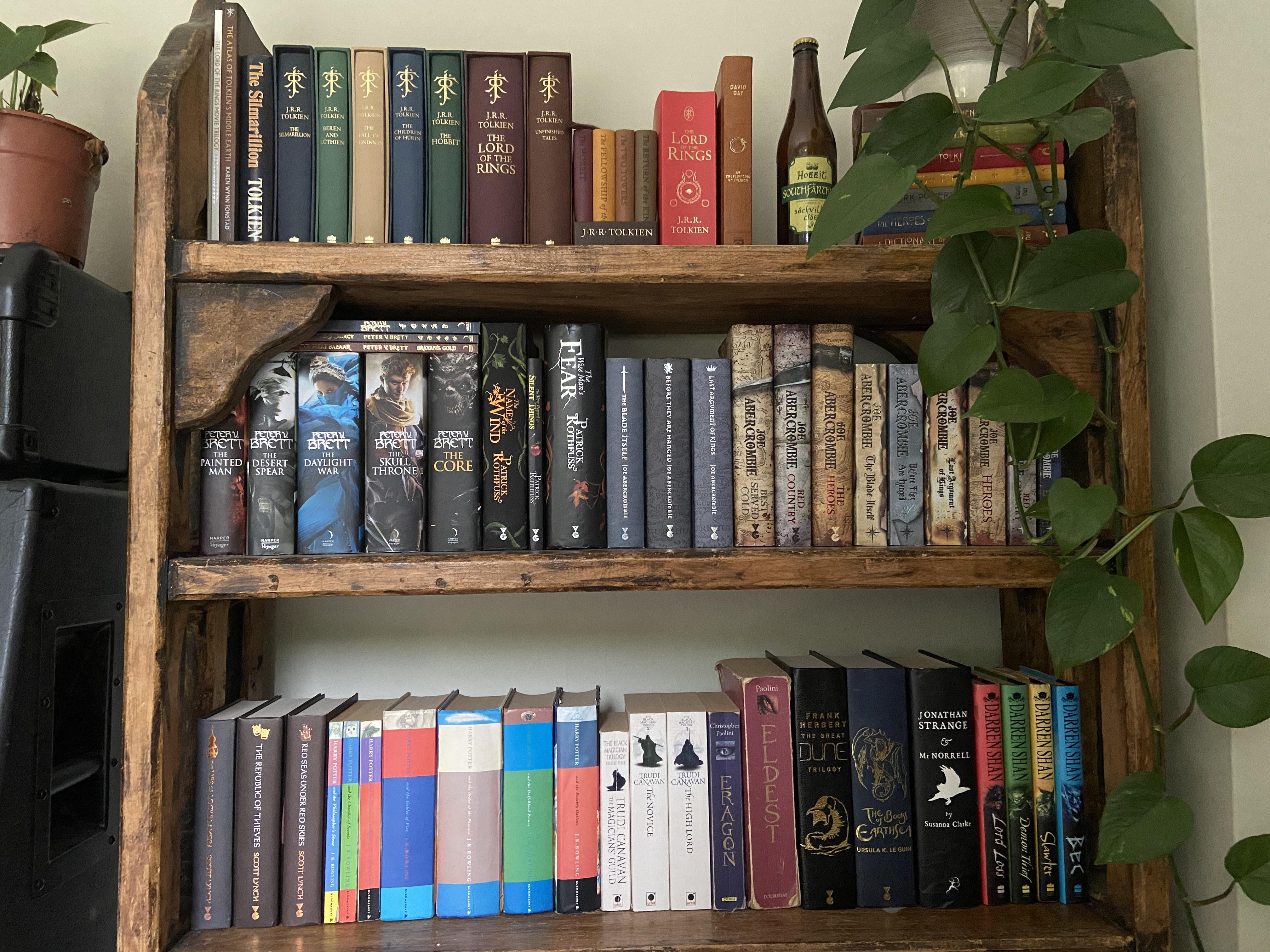 My humble fantasy collection | Scrolller