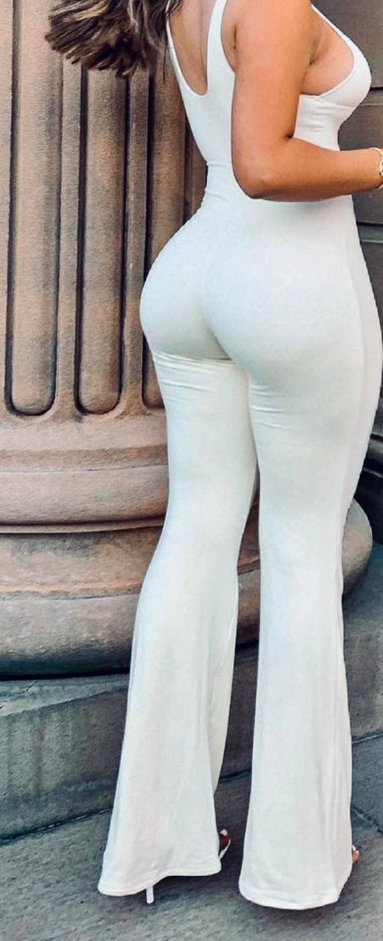 My Latina Hotwife Has A Fatass She Loves Showing Off Her Body Had