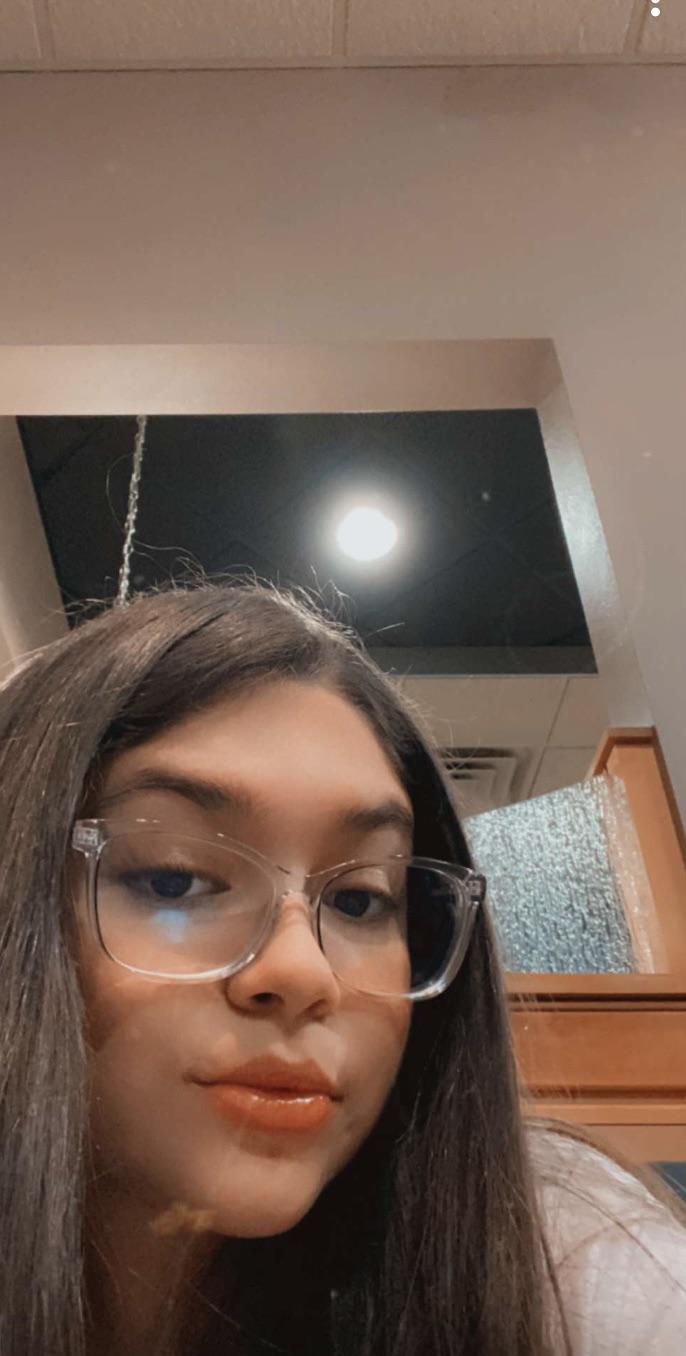 My lips dick sucking worthy? 😌 | Scrolller