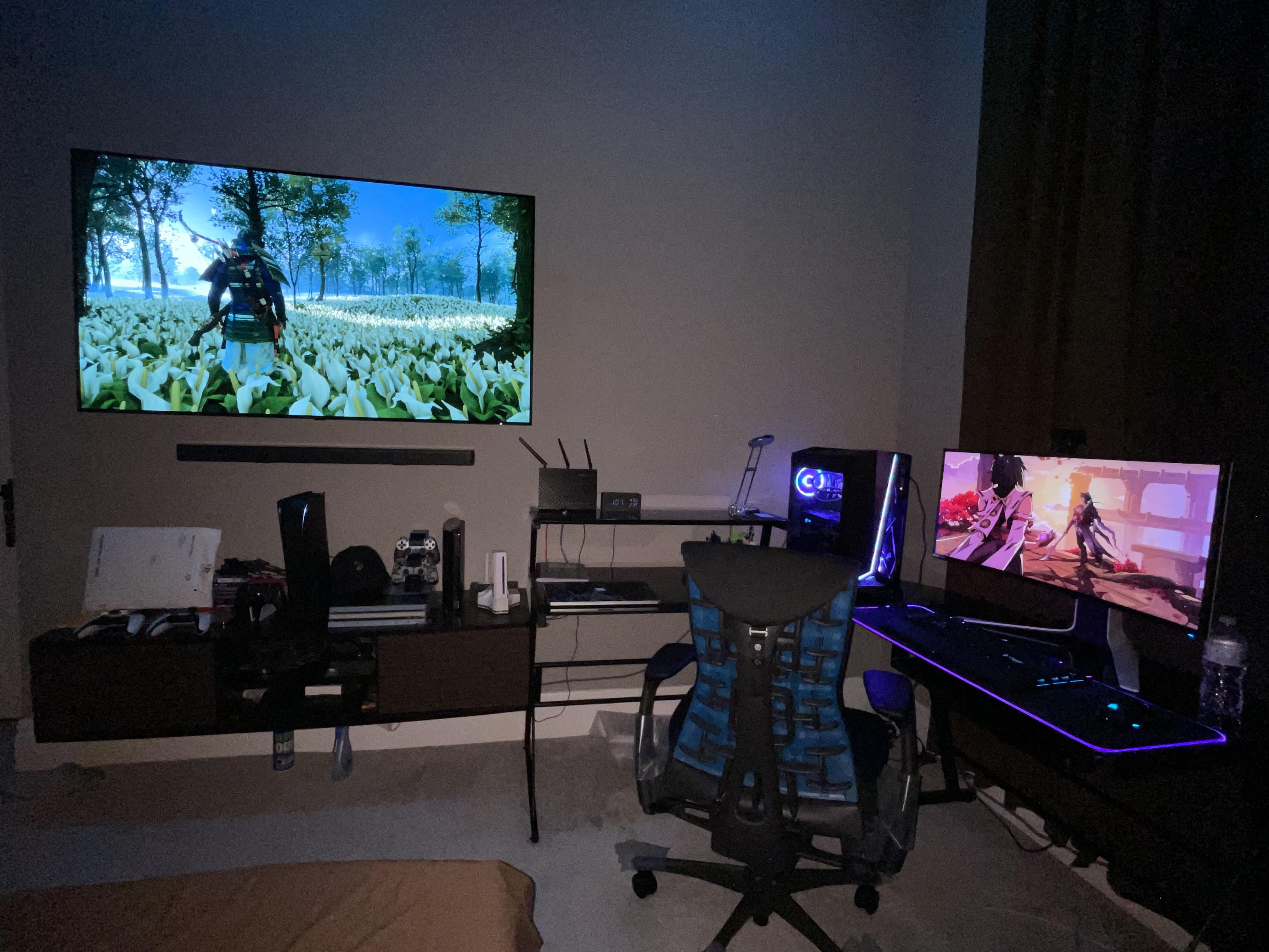 My little office/man cave | Scrolller