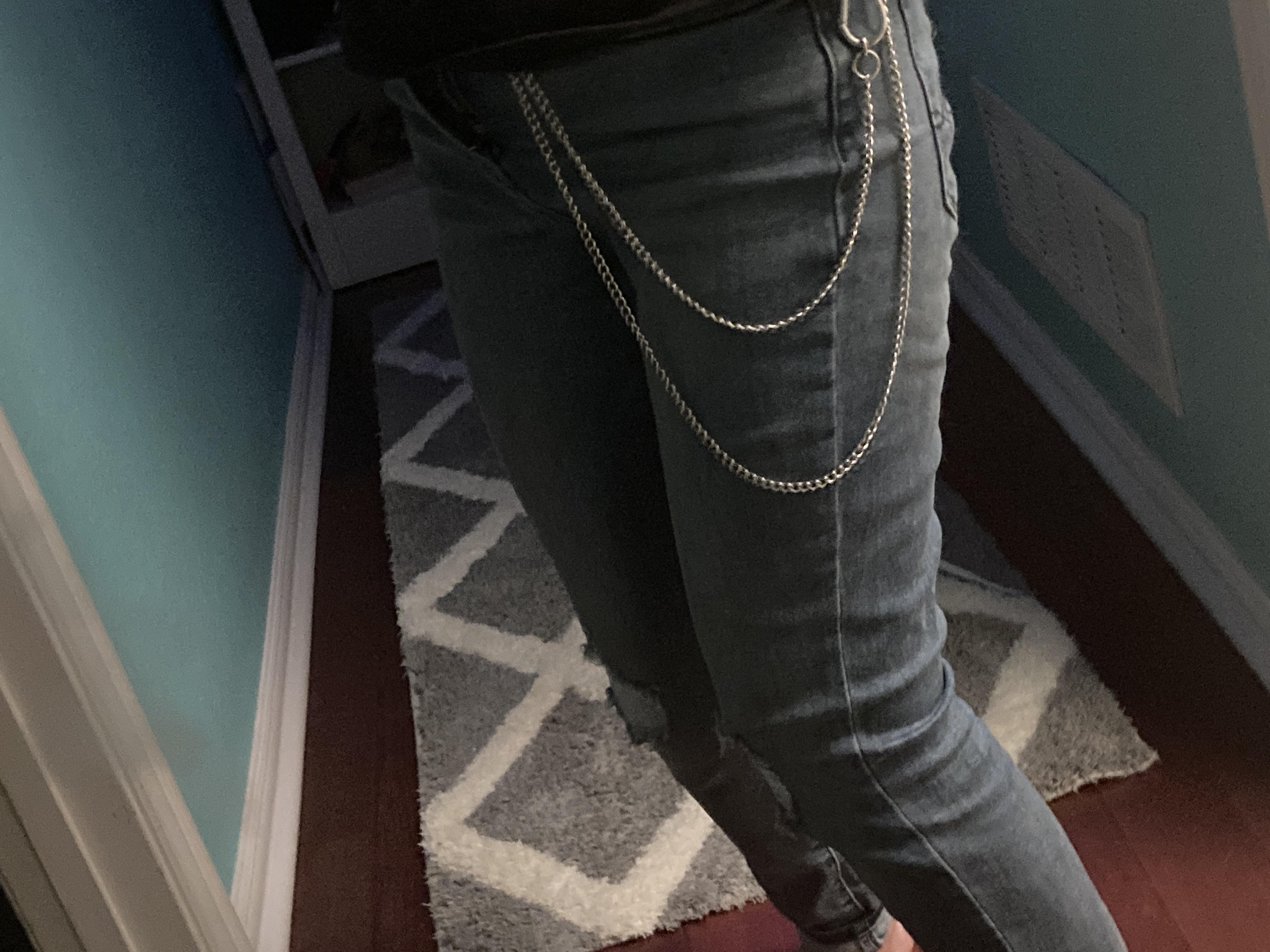 My mom never let me get belt chains so I made them myself. Opinions? | Scrolller