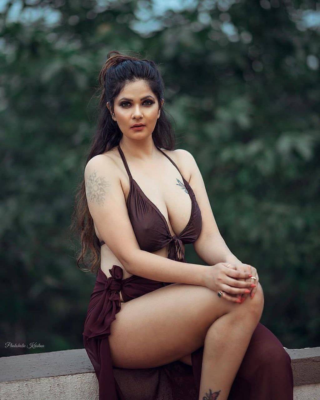 My mom presenting herself to young boys. coz she loves young boys. | Scrolller