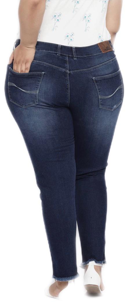 My Mommys Ass 🍑 Scrolller
