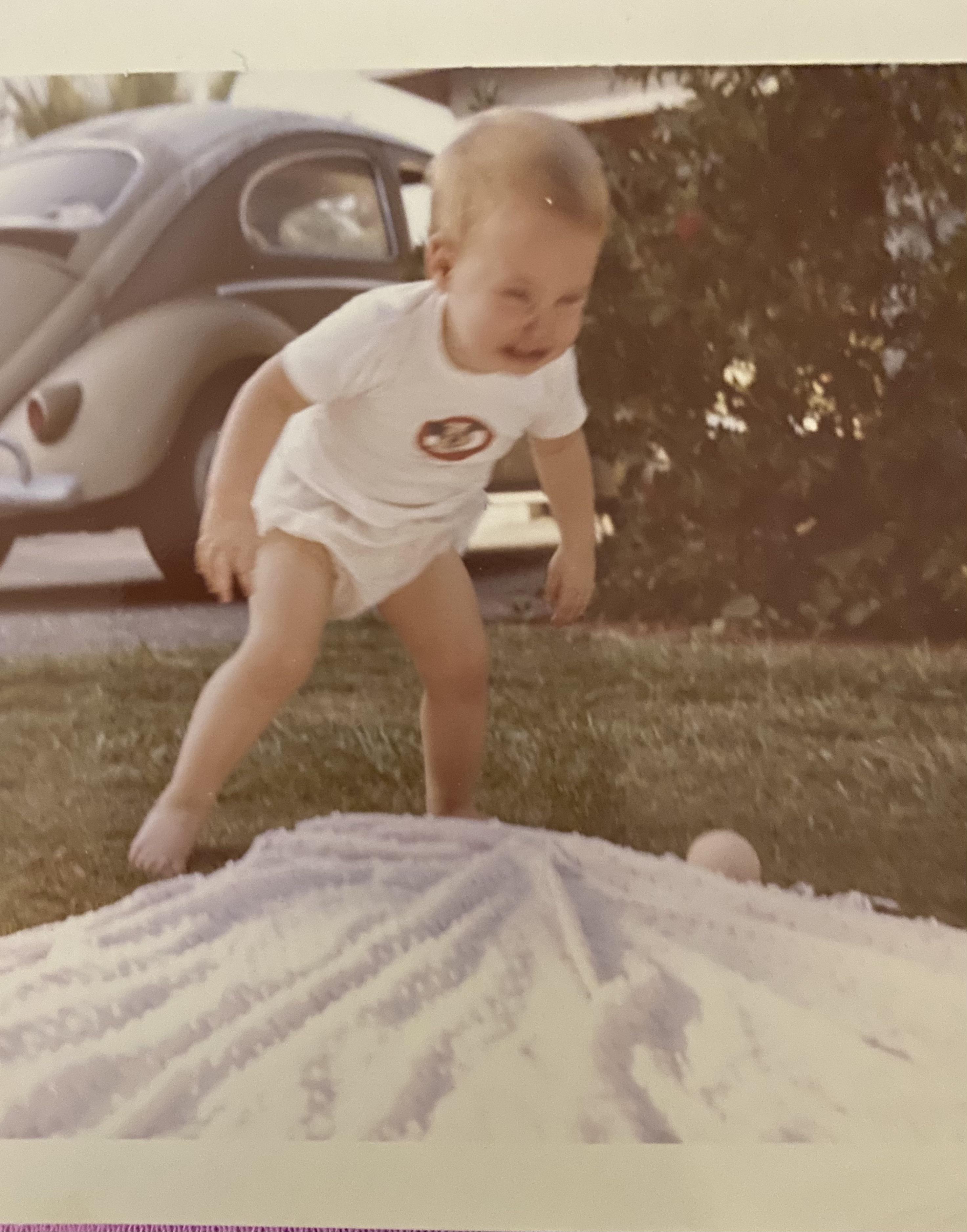 My mother being dramatic 1961. | Scrolller