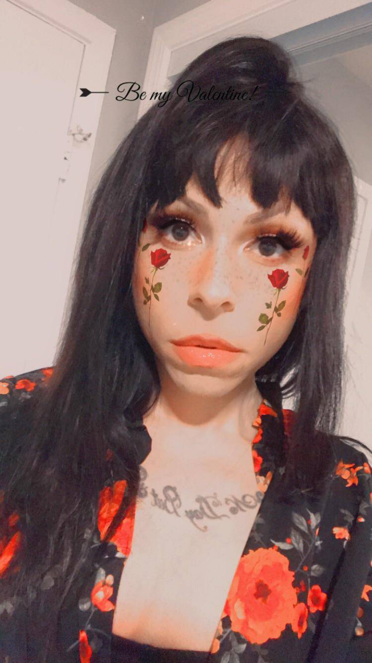 Roses are Red... | Scrolller