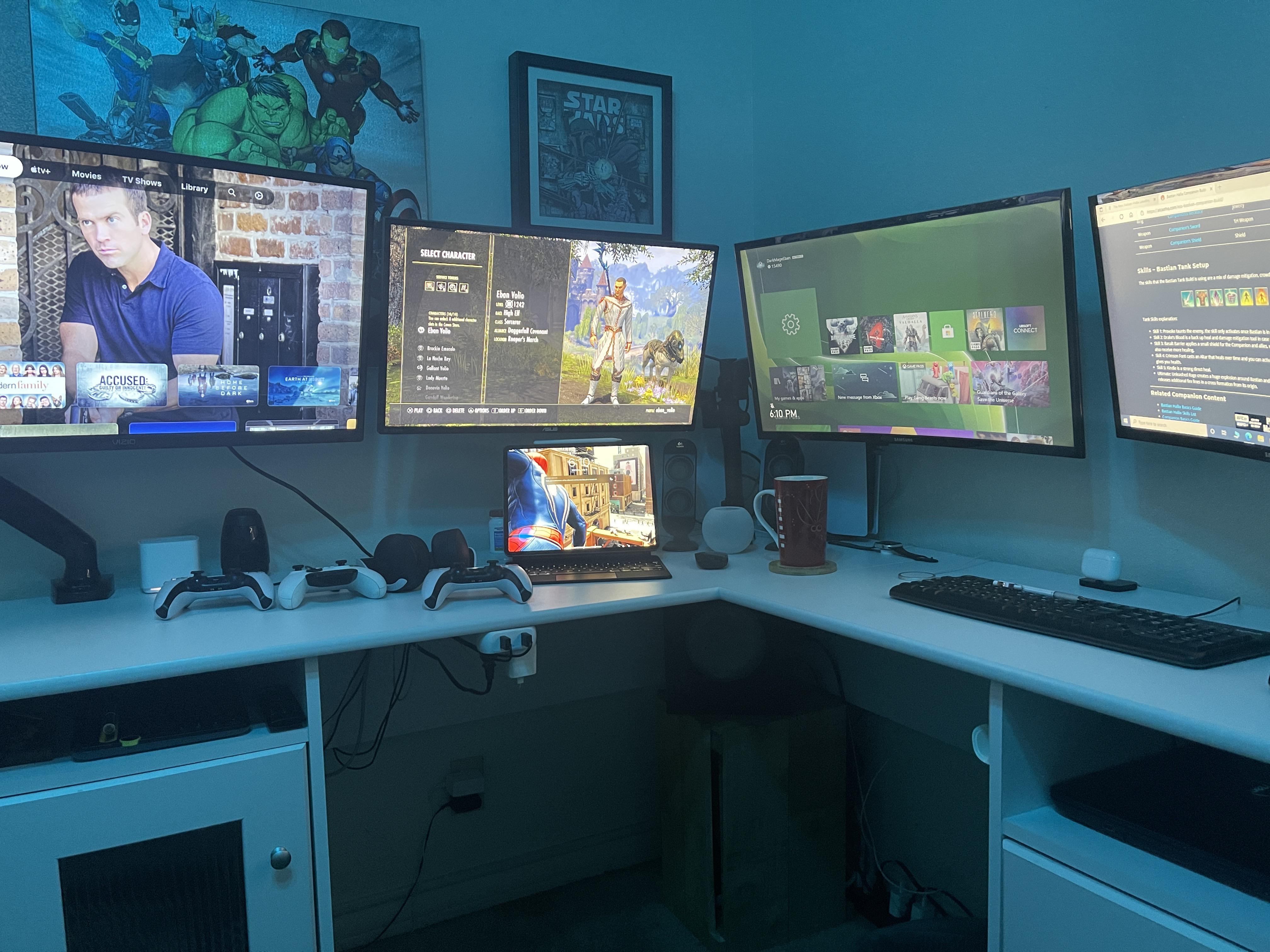 My new arrangement. | Scrolller