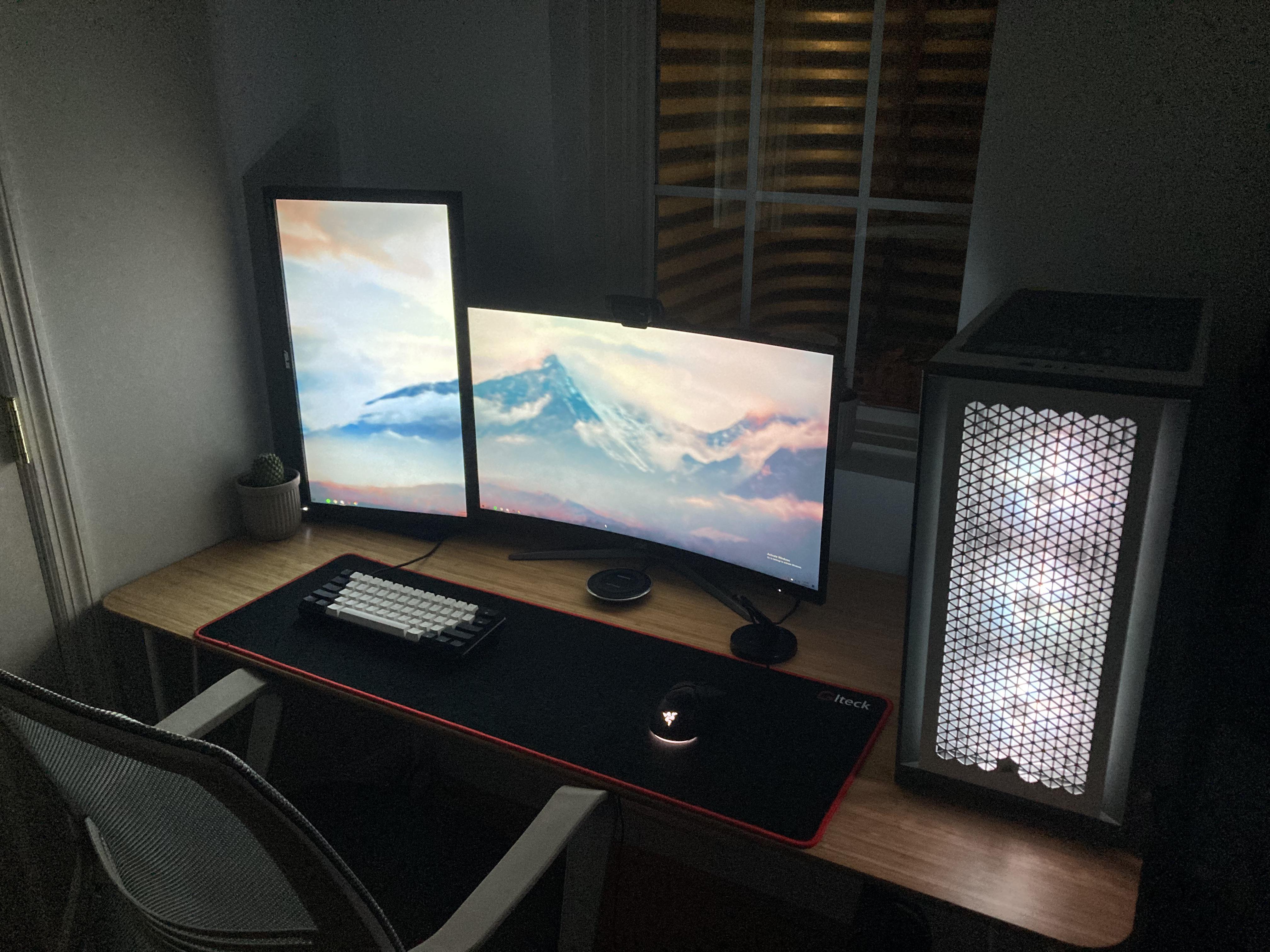 My setup | Scrolller