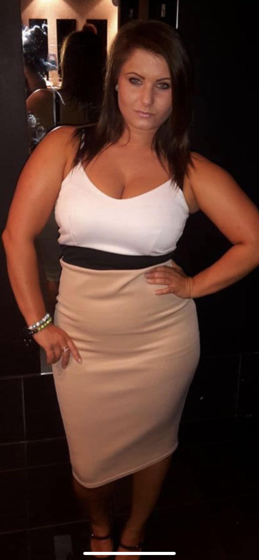 My sister in law 🤤 she’s STUNNING | Scrolller