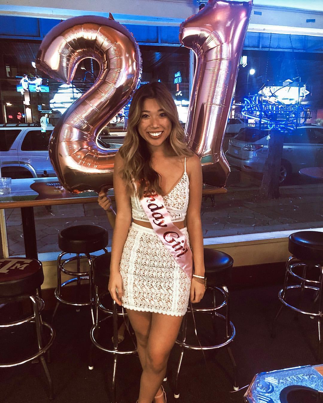 My sister turning 21 | Scrolller