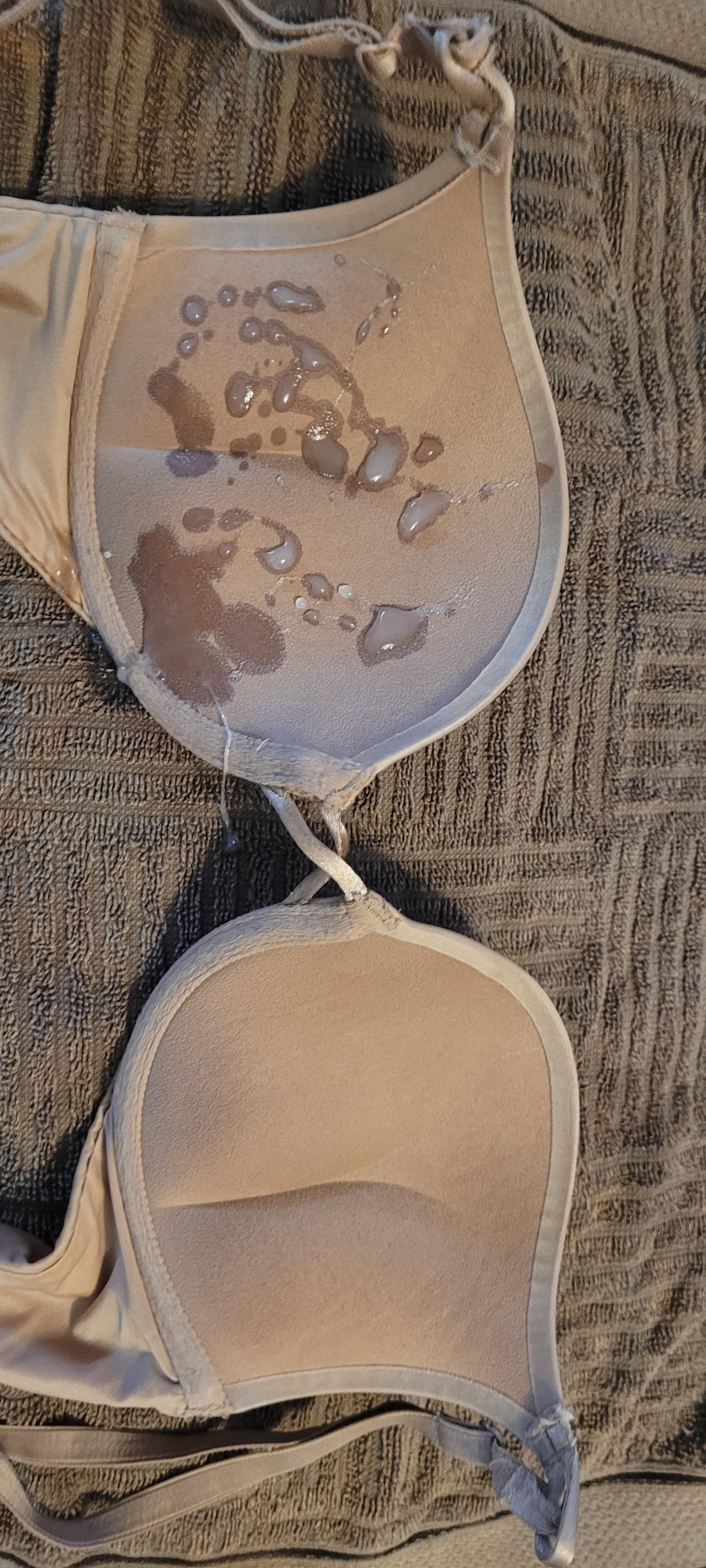 My sisters push up bra | Scrolller