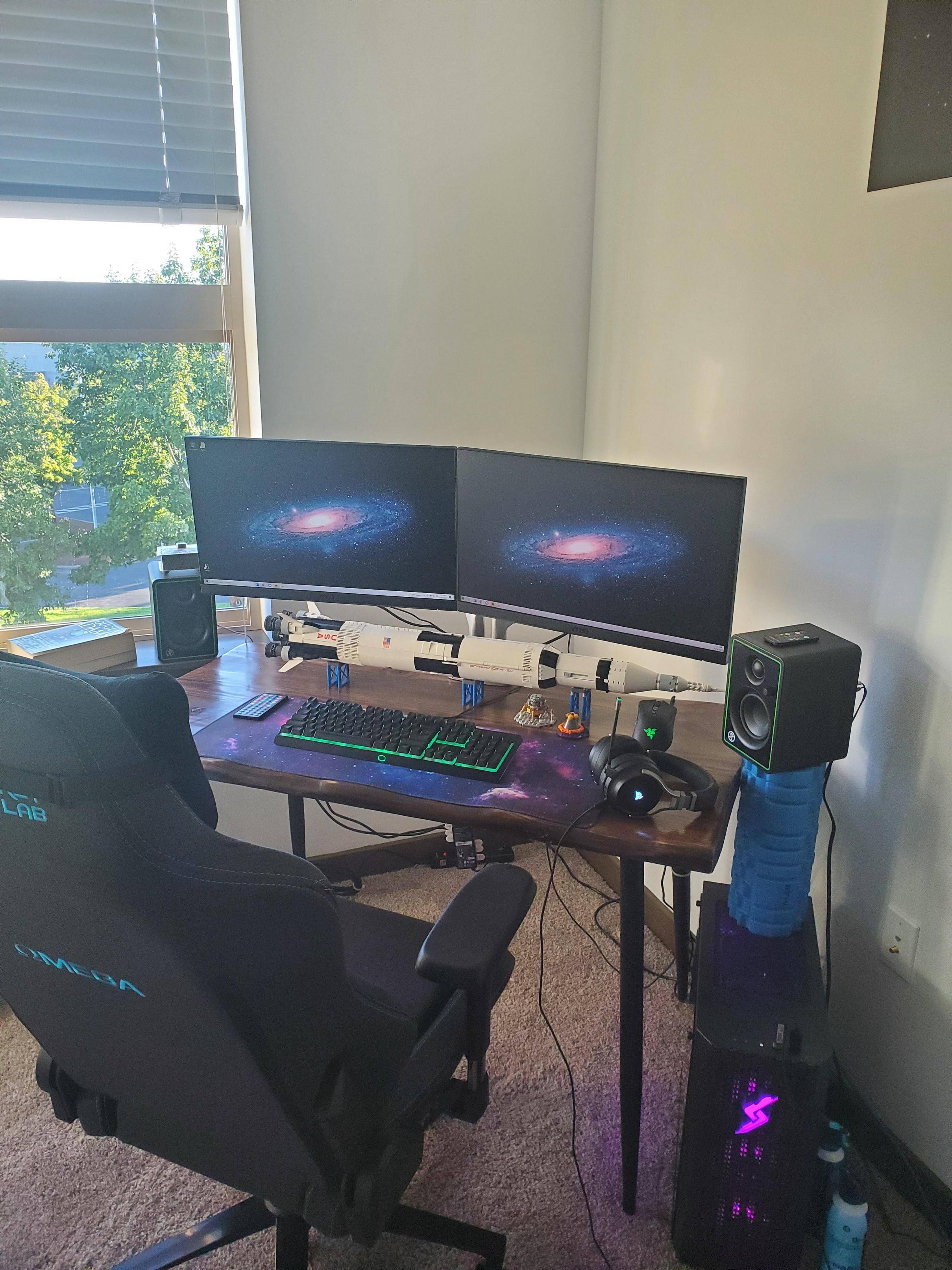 My Station | Scrolller
