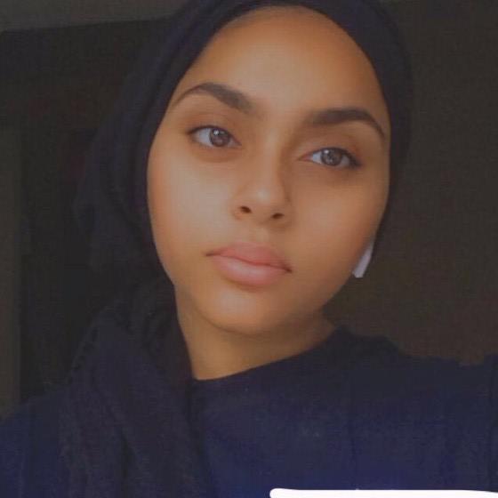 My stepsister zayna oh mannn | Scrolller